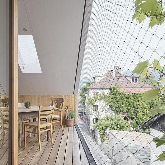 Gallery of Roof Window in Innsbruck Attic - 11