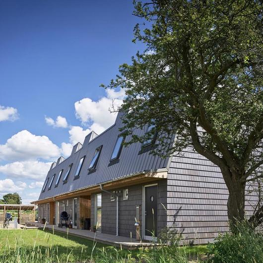 Gallery of Roof Window in Thyme Garden Social Housing - 7