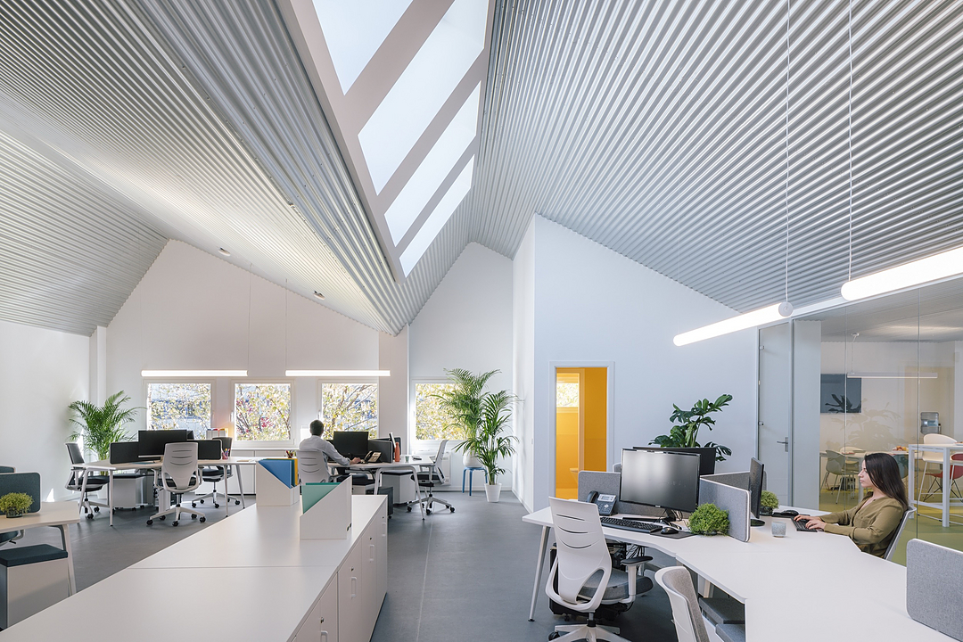 Roof Window in Mostoles Office from VELUX Group
