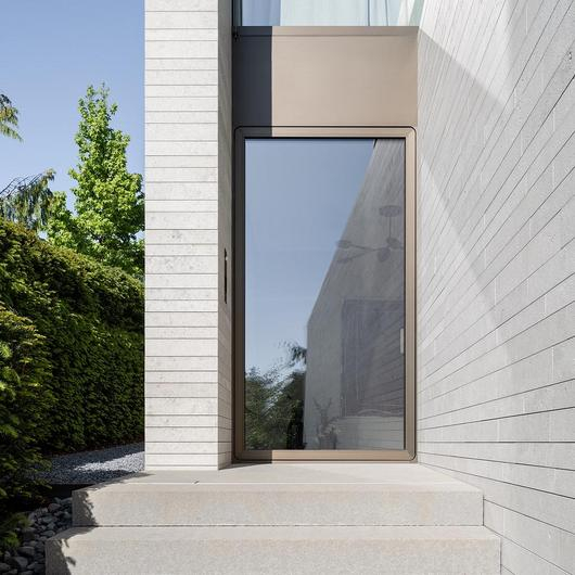 Gallery of Windows and Doors in House Zurich - 6