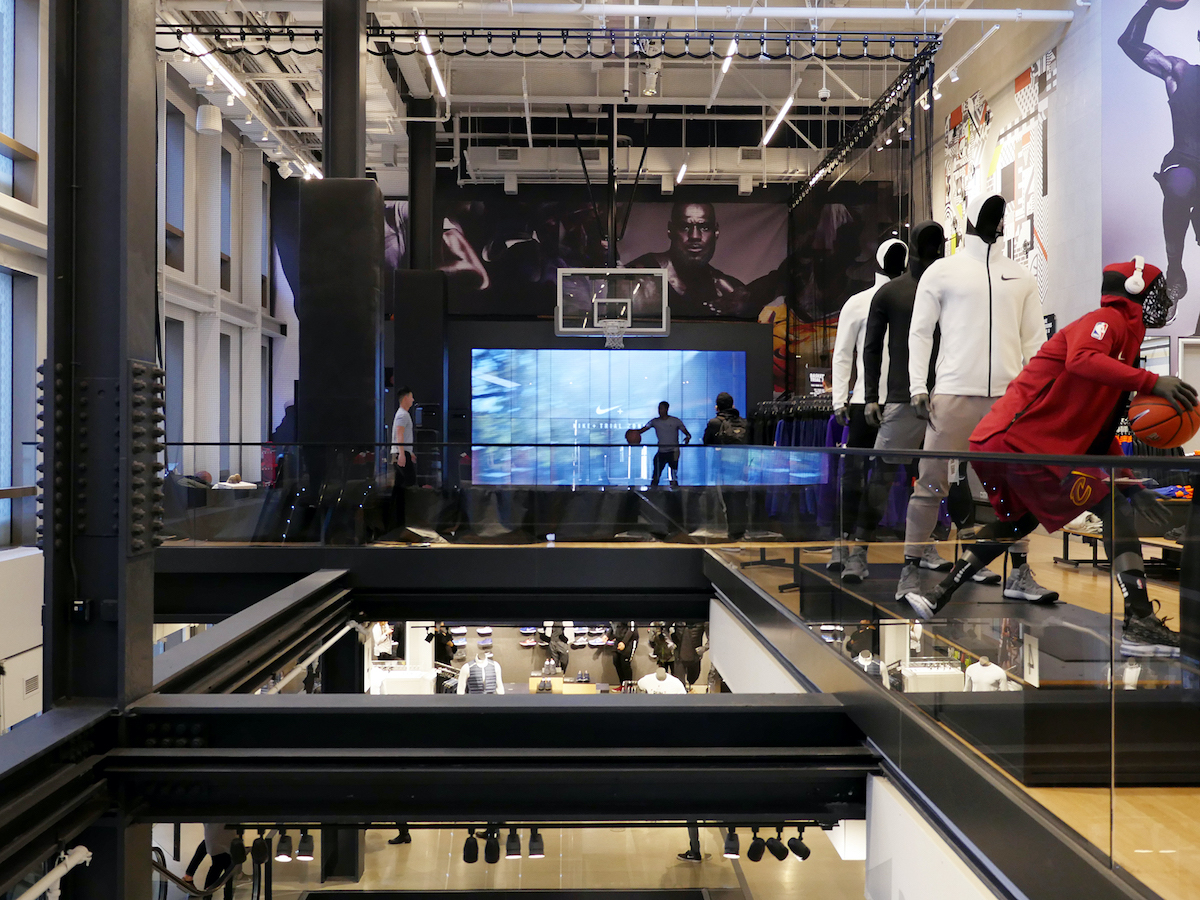 EZ-Fold Basketball Backstops® from Draper