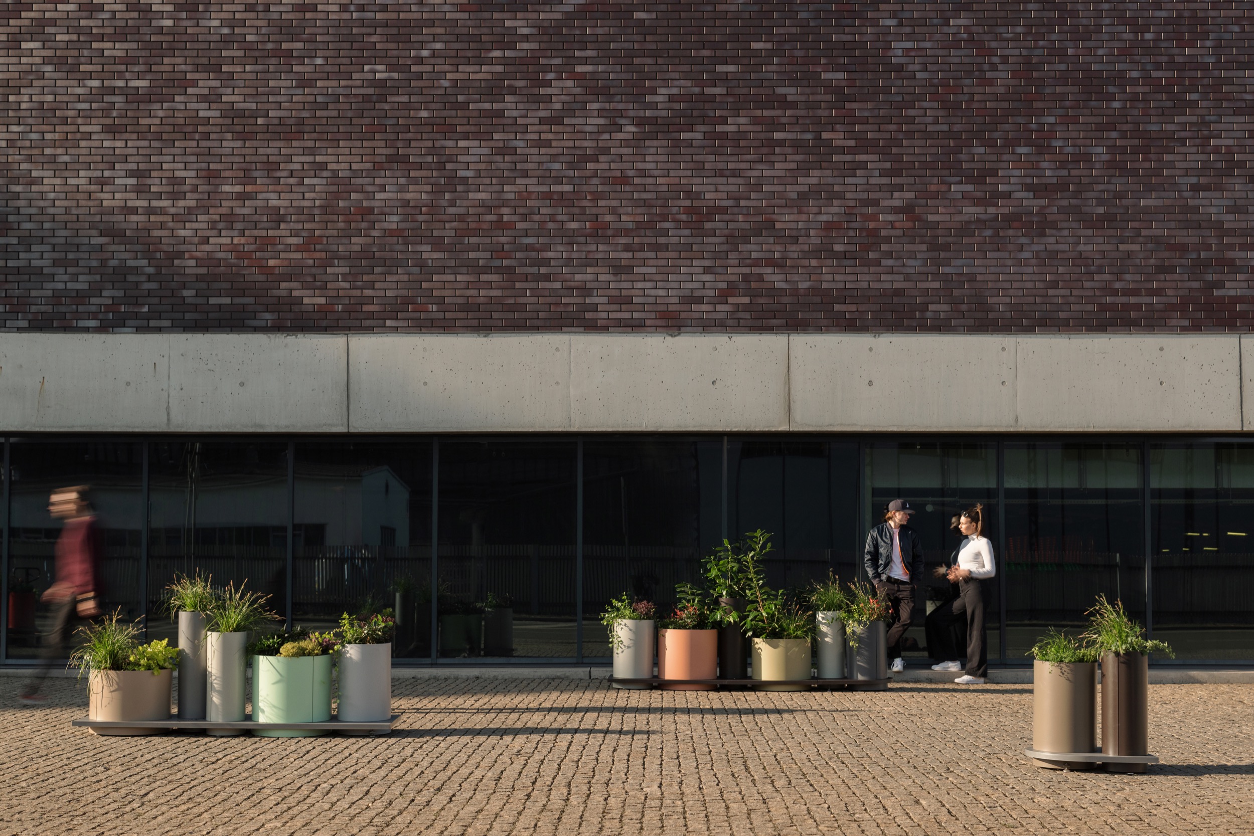 Gallery of Modular Planters - Polys - 5