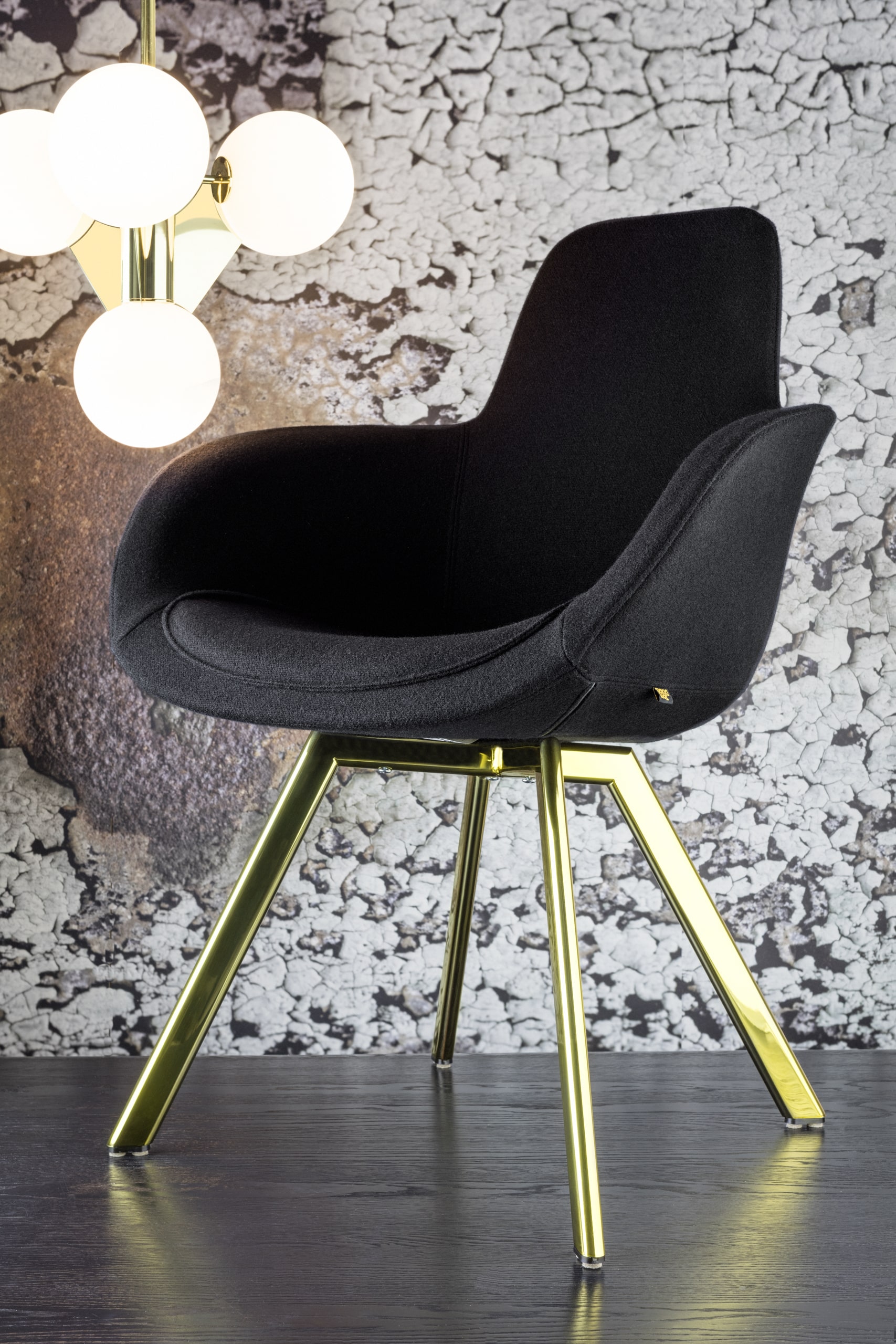 Gallery of Pendant Systems and Chandeliers - Plane - 3