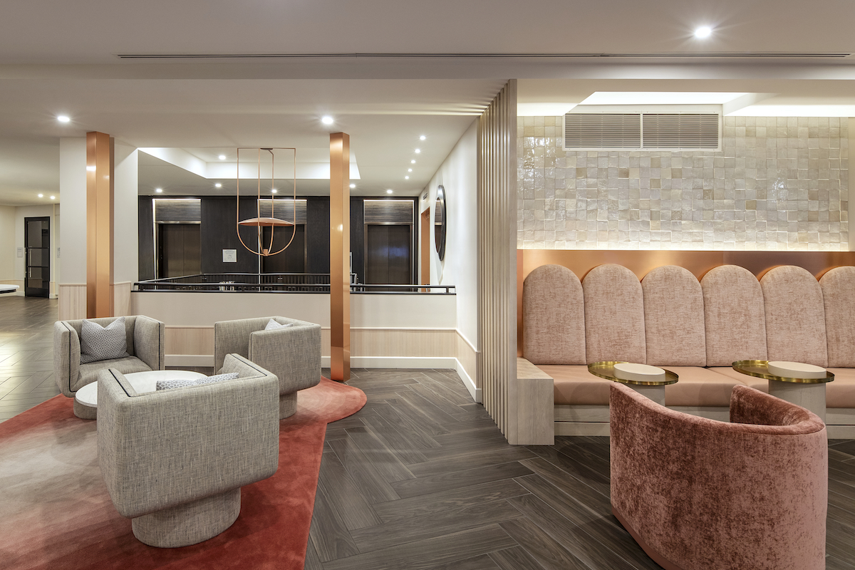 Gallery of Bathroom Equipment in Ven Embassy Row - 14