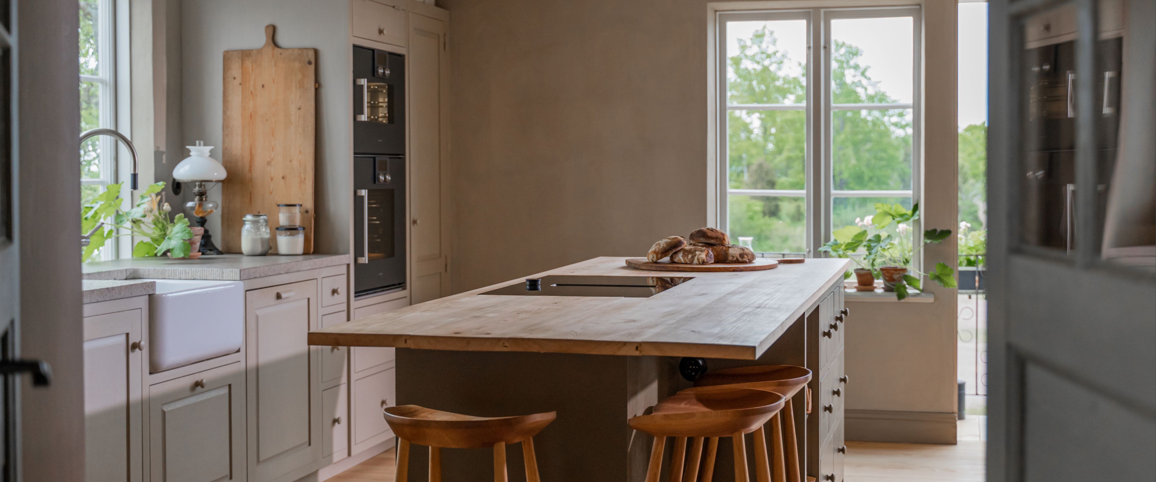 Gallery of Kitchen Products in the Home of Malin Elmlid - 4