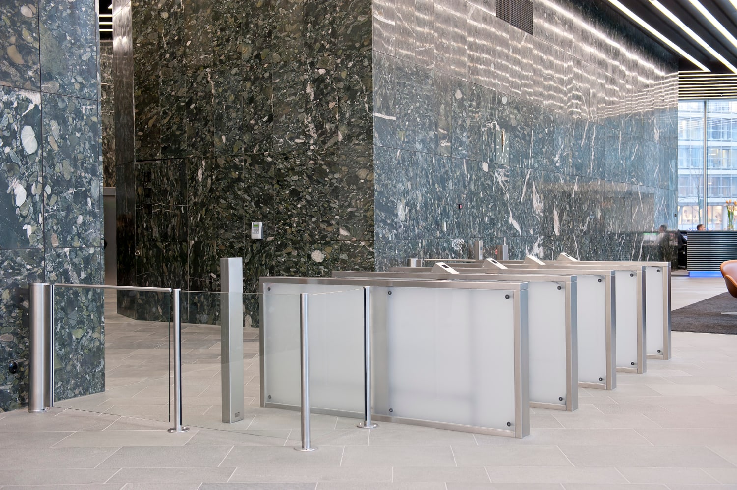 Gallery of Access Solutions for Office Spaces - 2