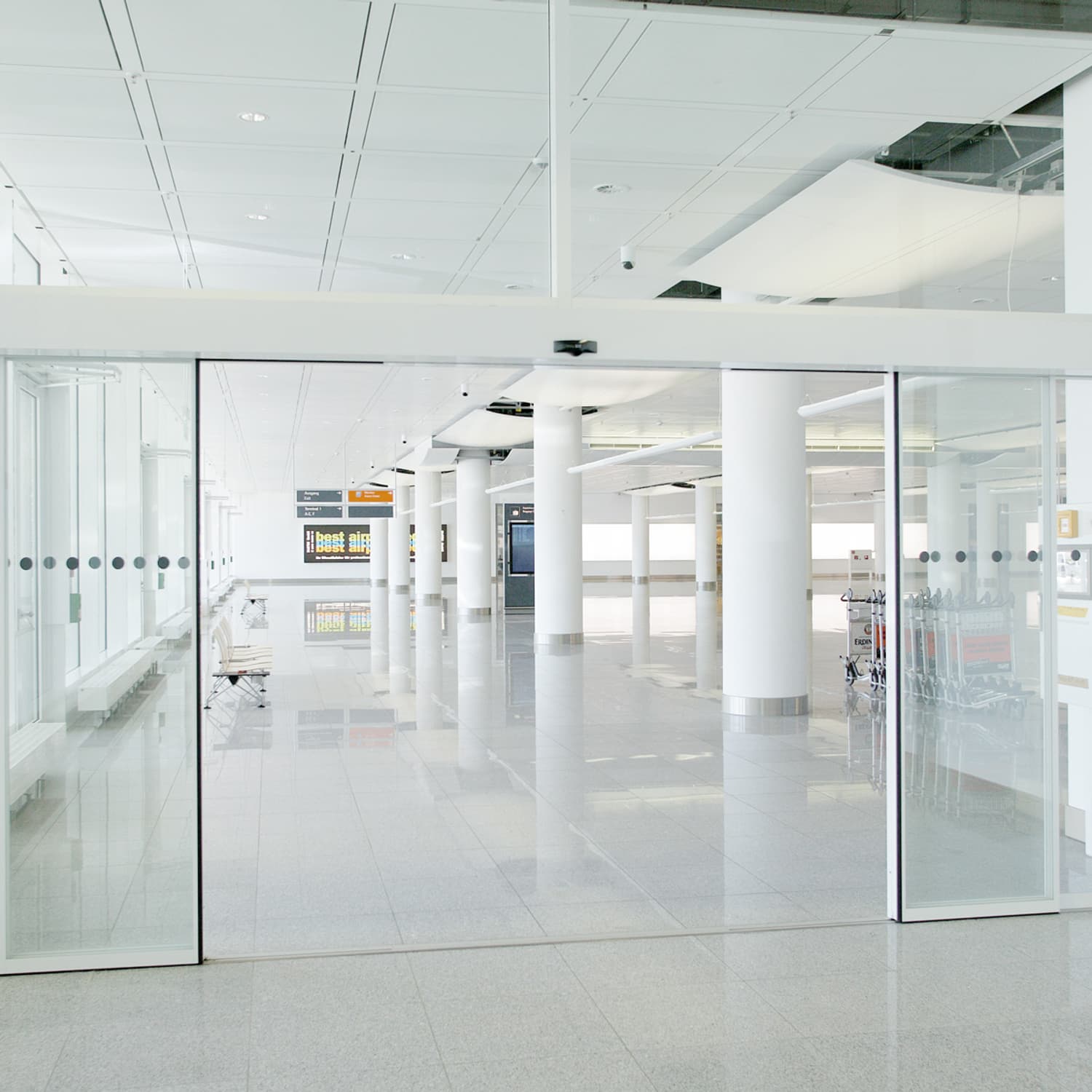 Gallery of Security Systems in Airports - 3