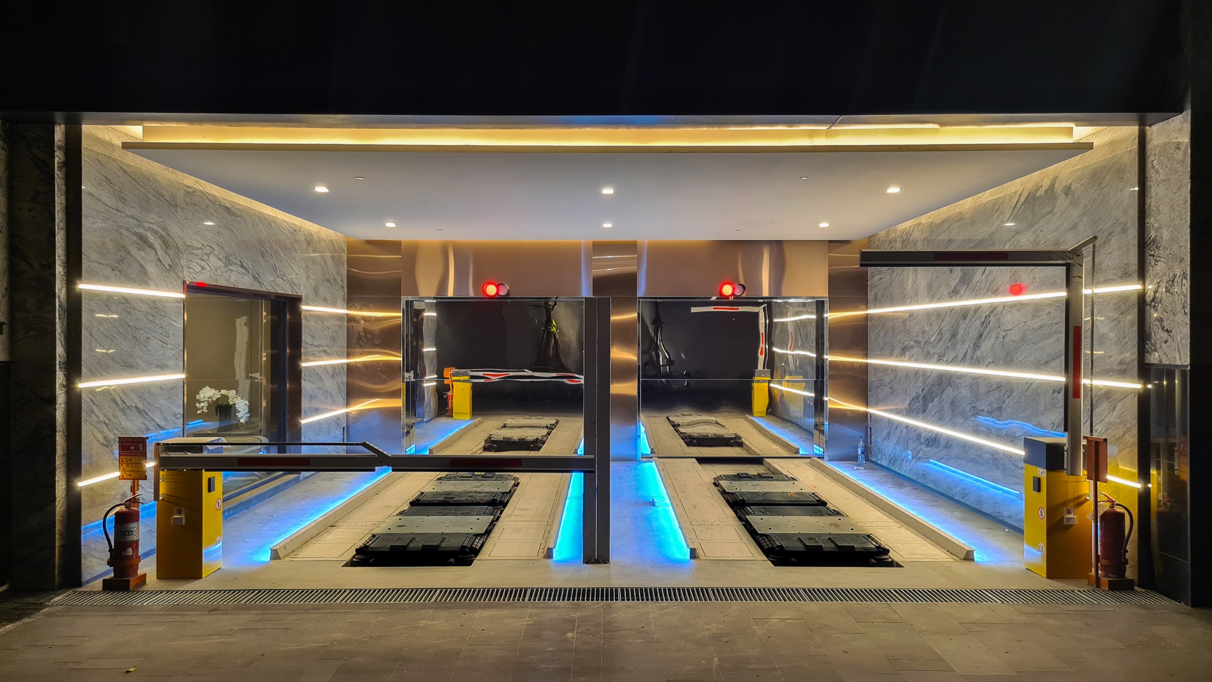 Gallery of Parking Advanced Features - Drop & Go - 7