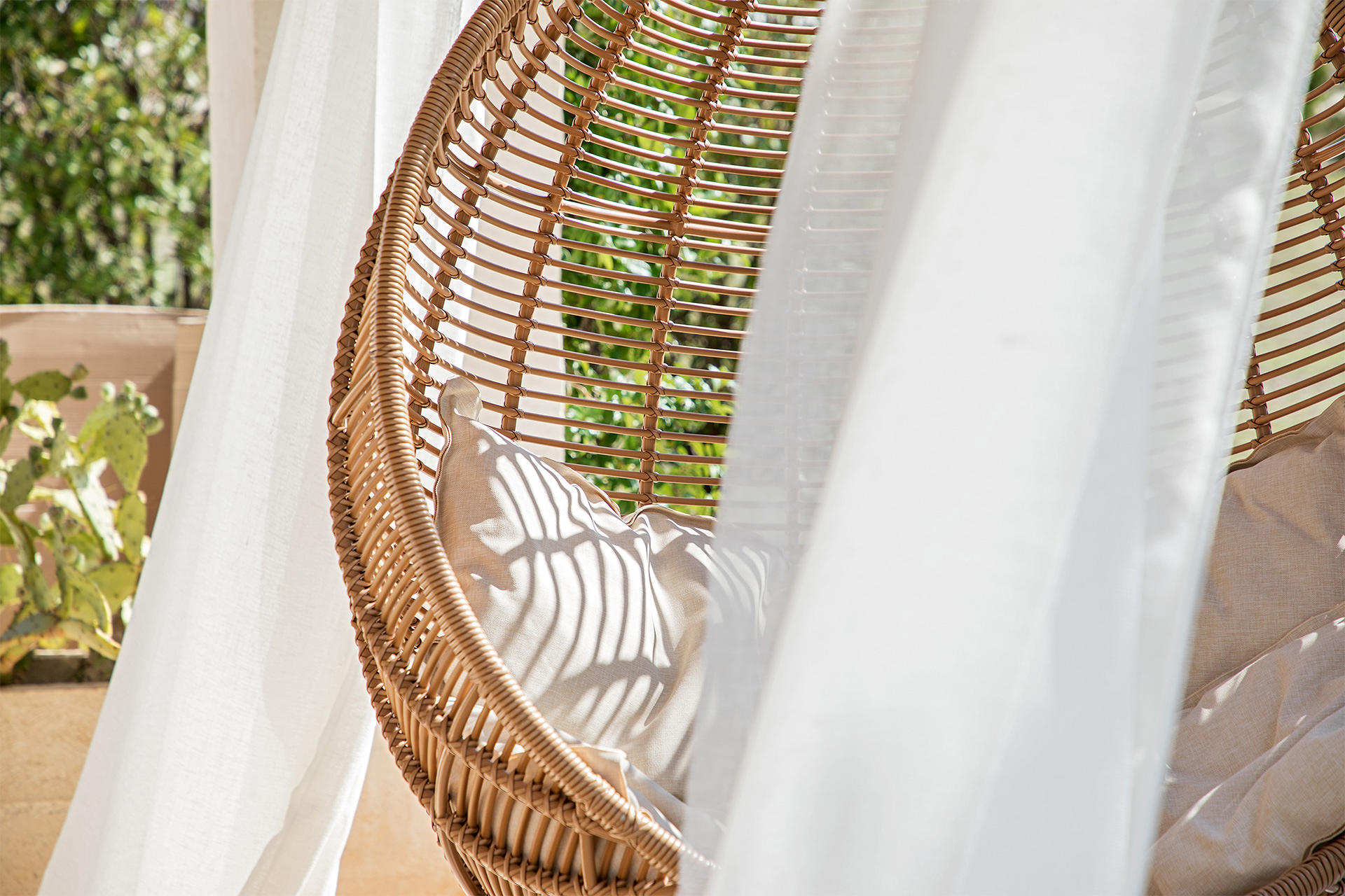 Gallery of Chairs and Tables - Moon - 3