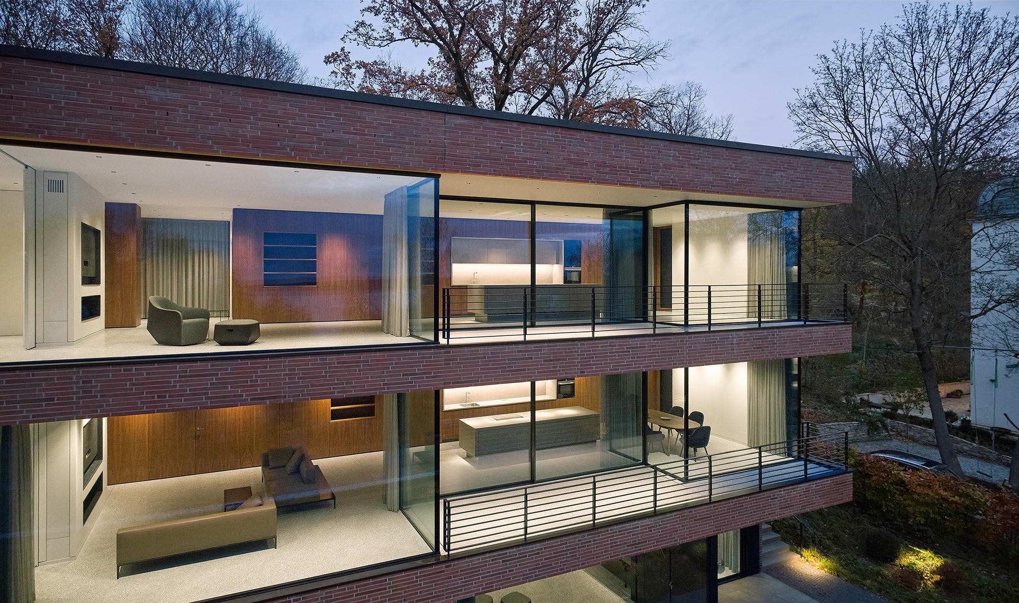 Gallery of Sliding Glass WIndows in Villa Schwielowsee - 6