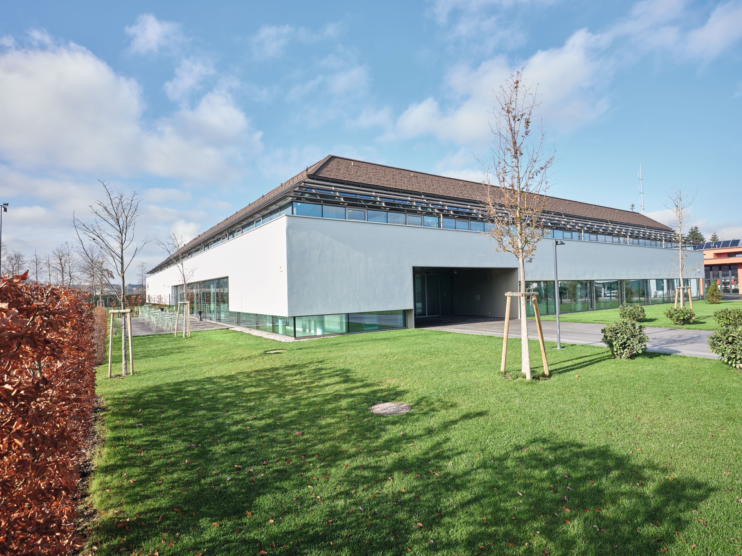 Gallery of Access Control in Miba Forum Building - 12