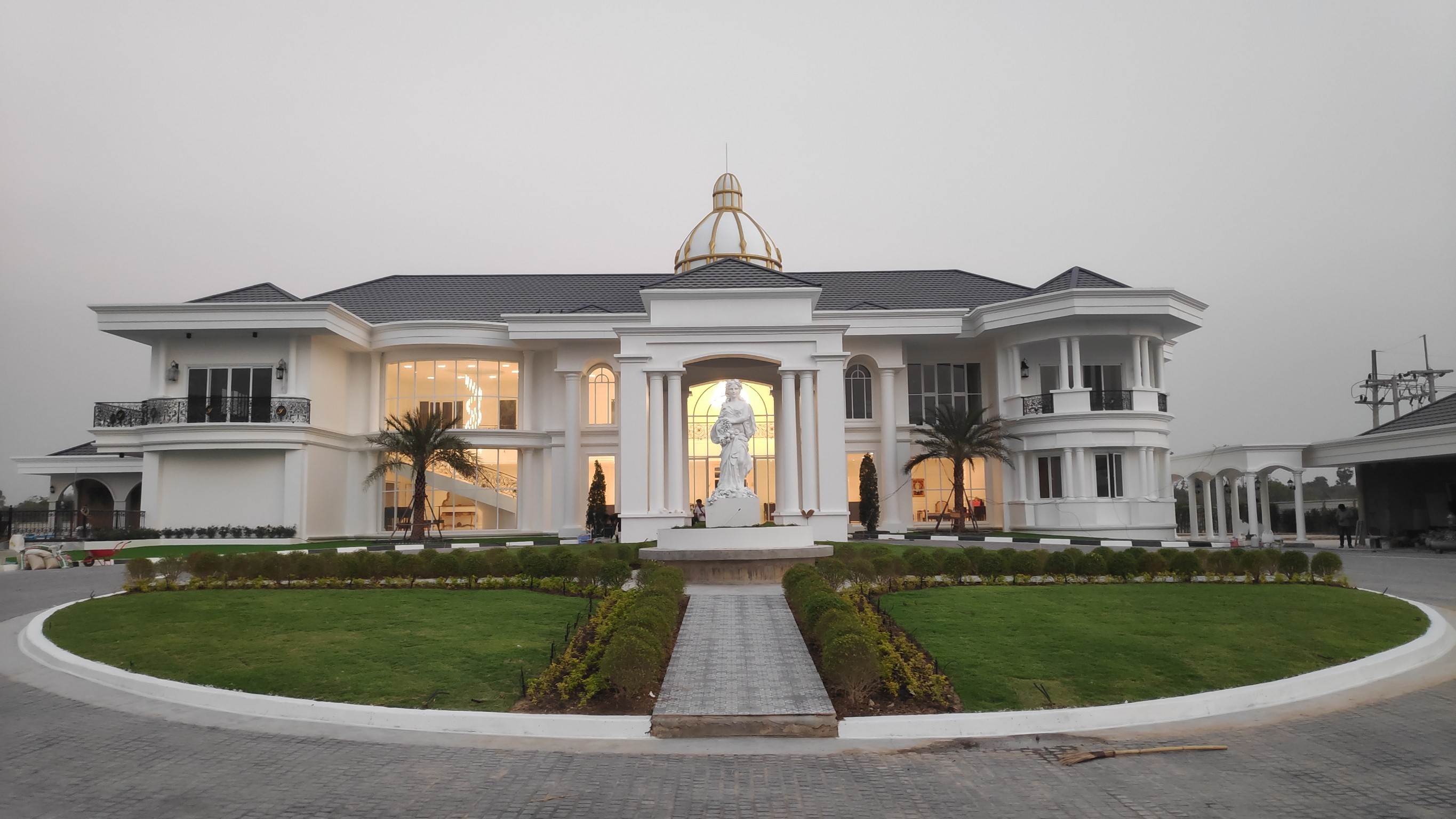 Gallery of Home Lift in Thai Mansion - 9