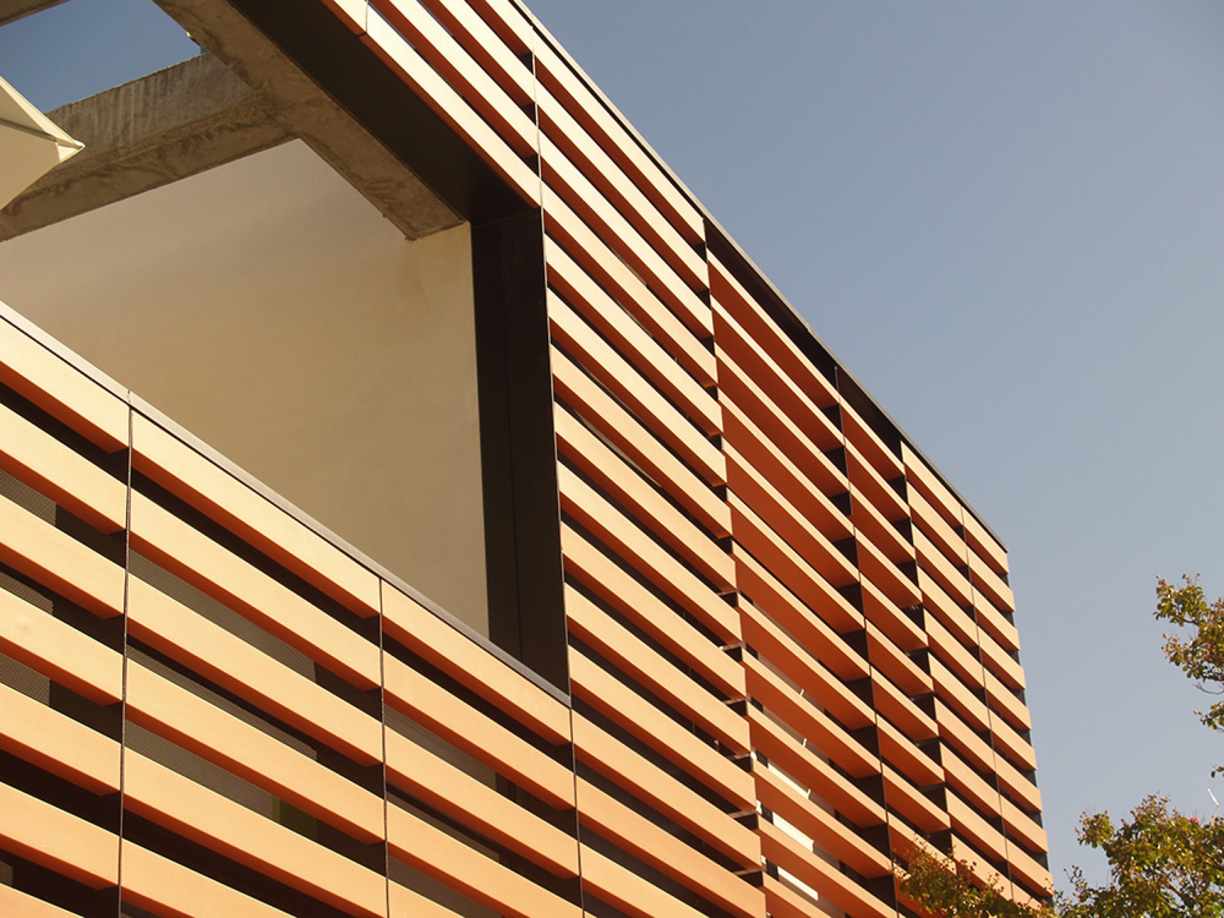 Gallery of Special Ceramic Facade Pieces - Ceramic Sunscreens - 3