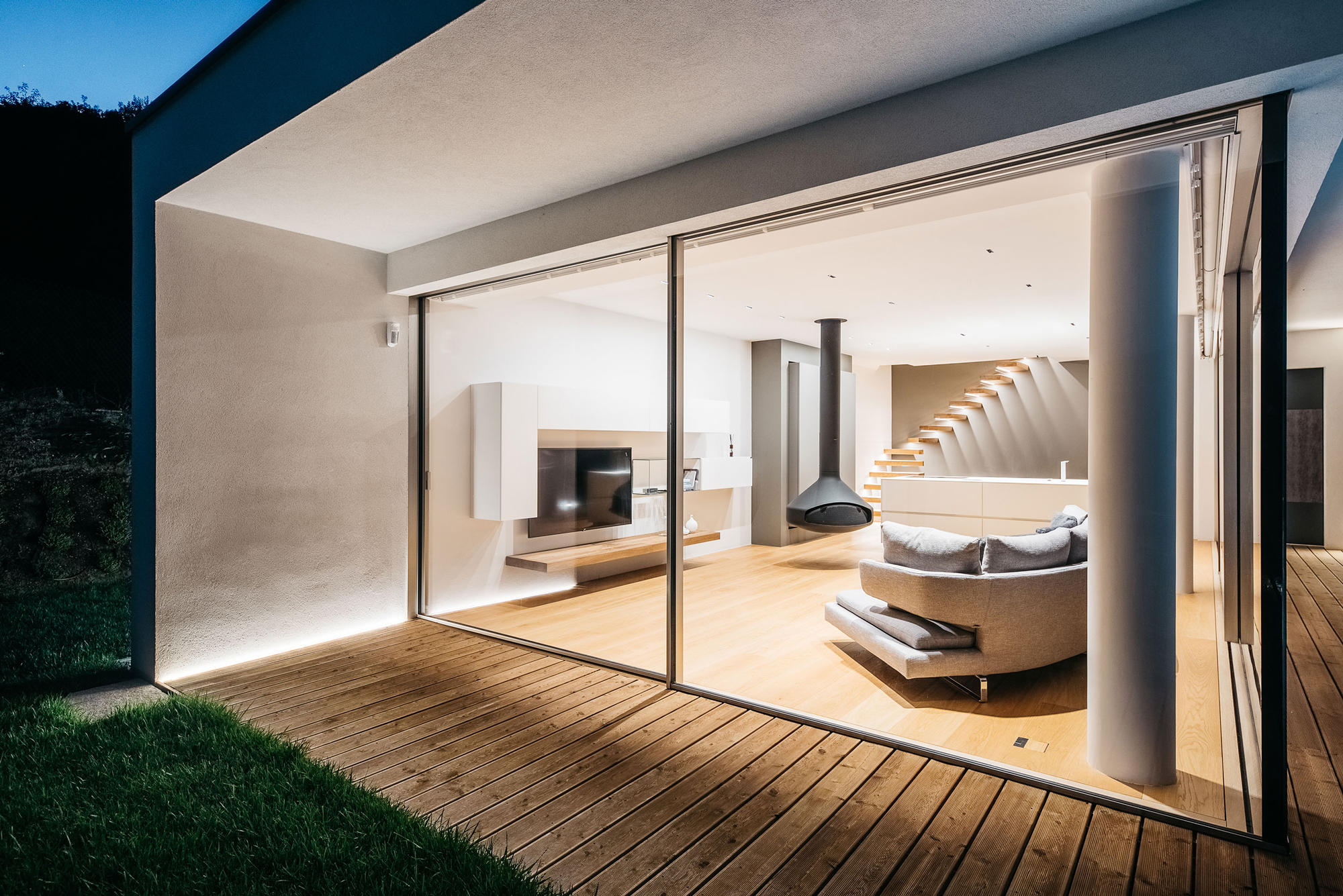 Gallery of Sliding Windows in Casa Cannocchiale - 11