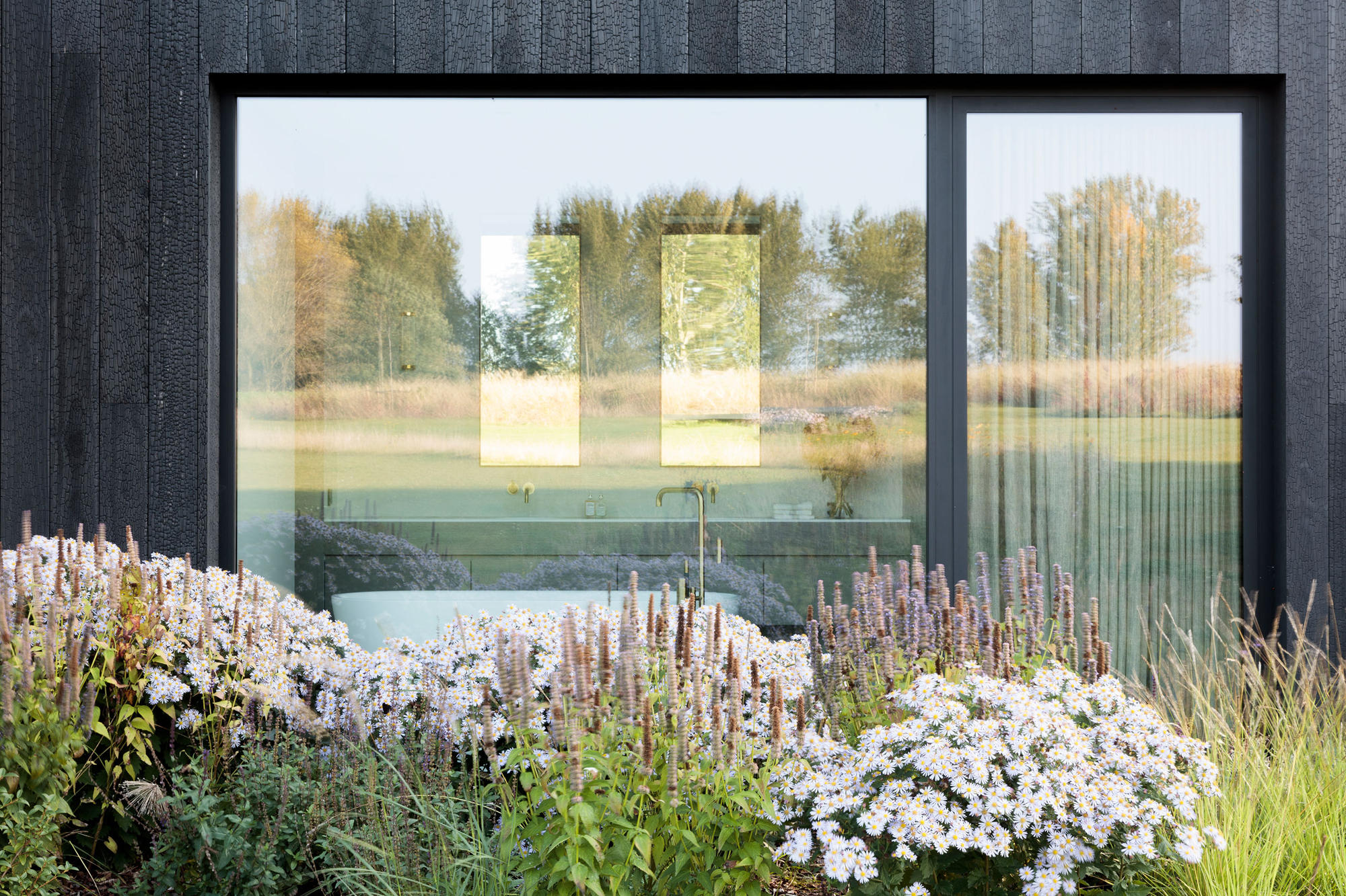 Gallery of Sliding and Fixed Windows in Villa RS - 19