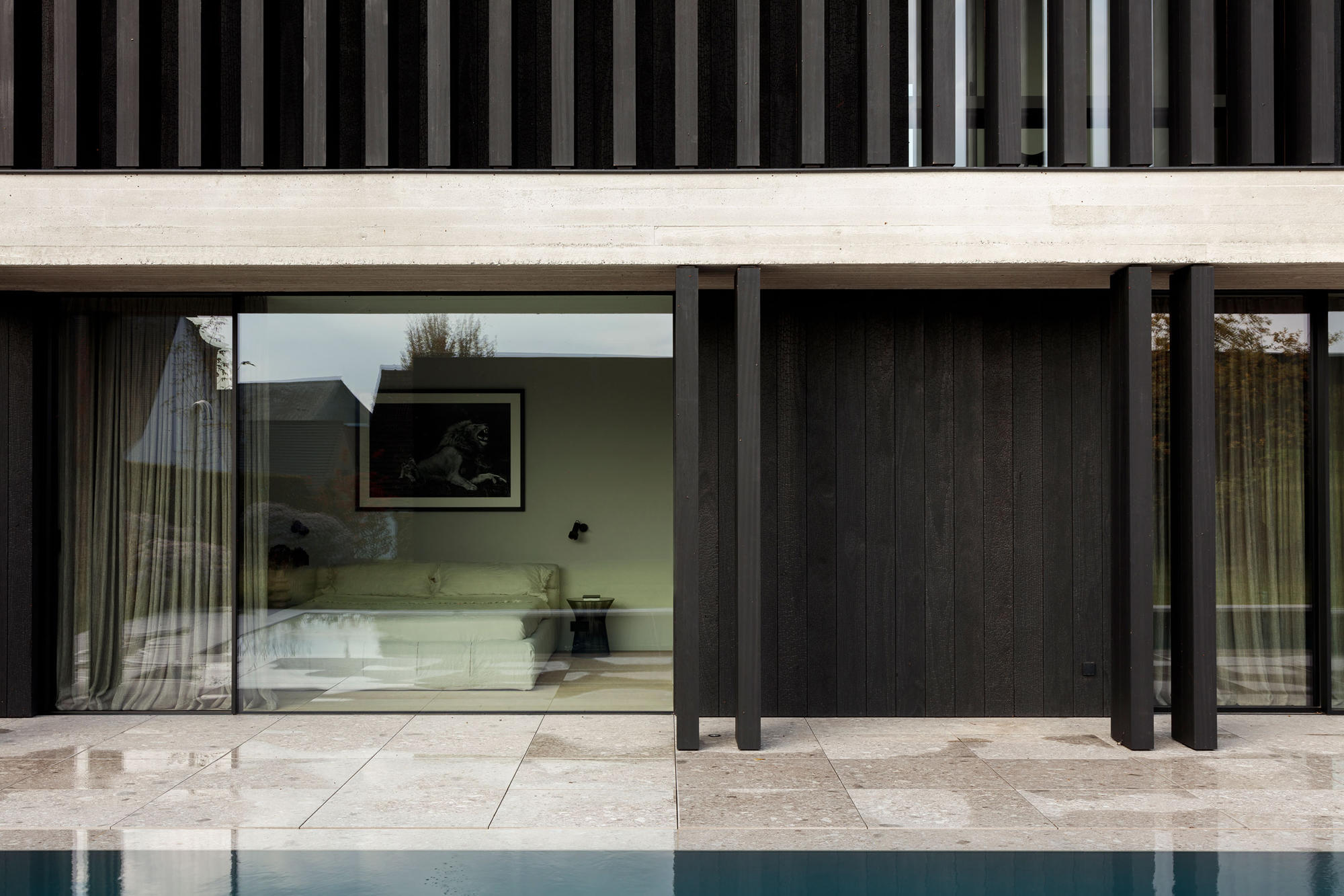 Gallery of Sliding and Fixed Windows in Villa RS - 15