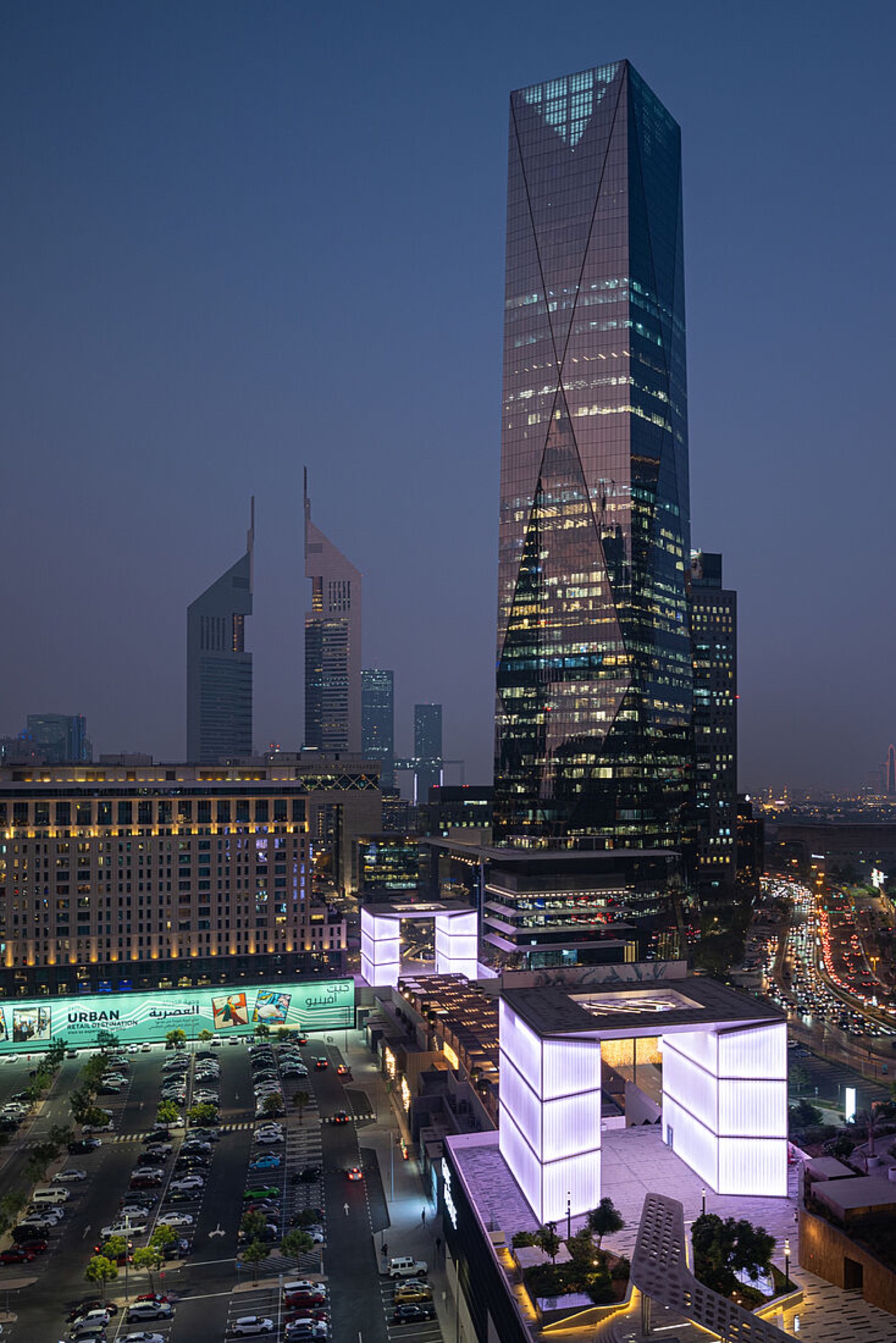 Gallery of Profiled Glass in The Gate Building - 14