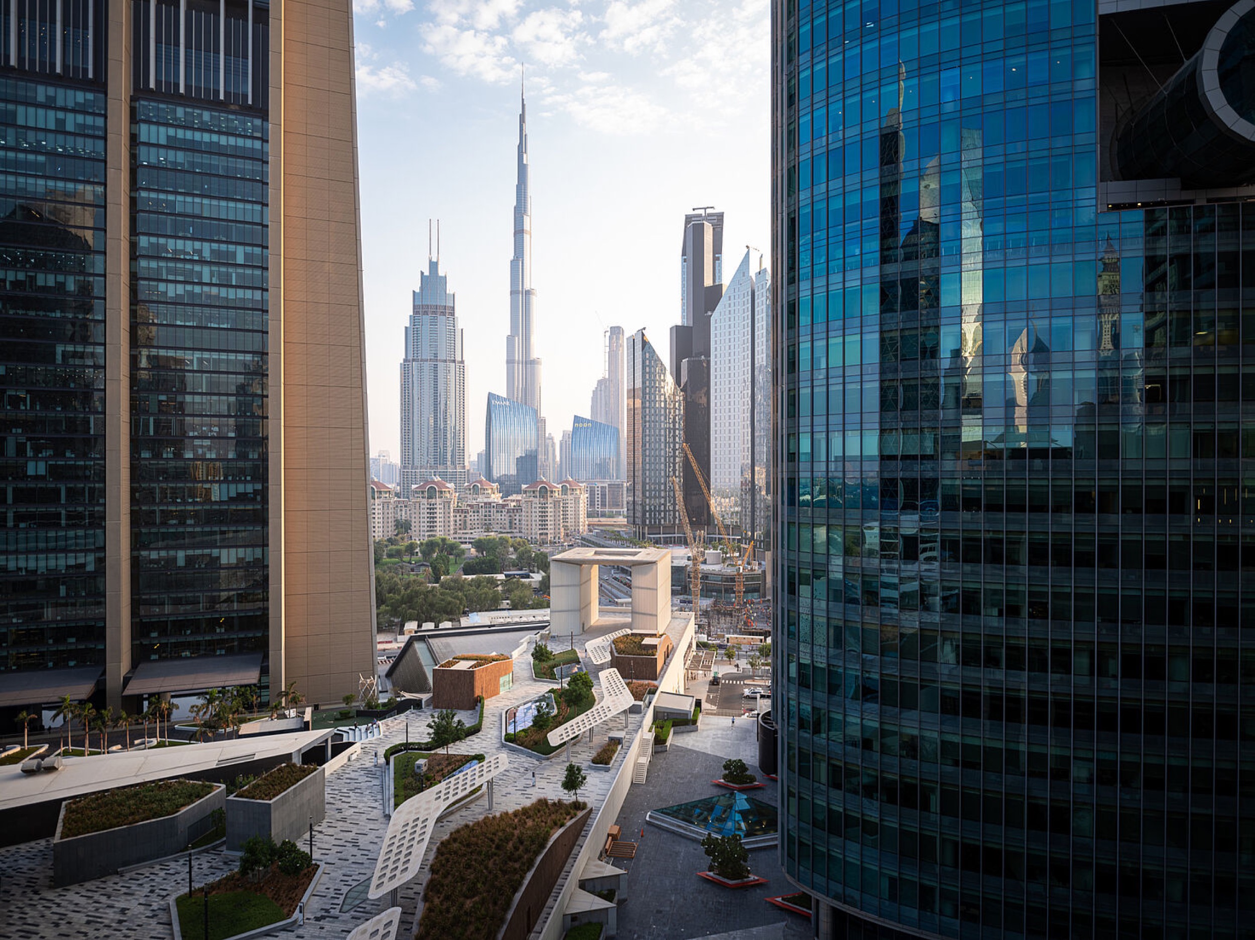Gallery of Profiled Glass in The Gate Building - 3