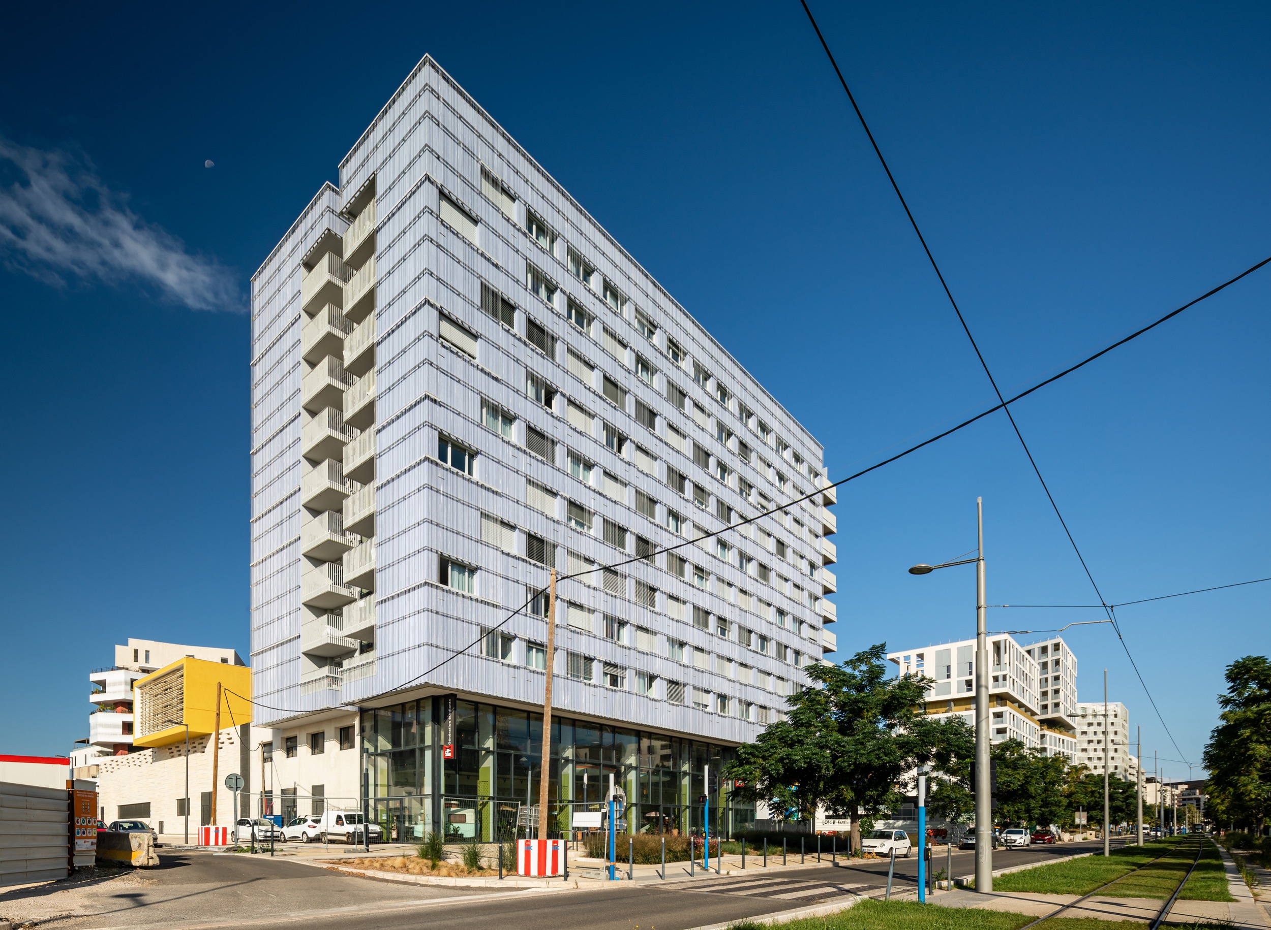 Gallery of Metal Fabric Facade in Kley Student Residence - 7