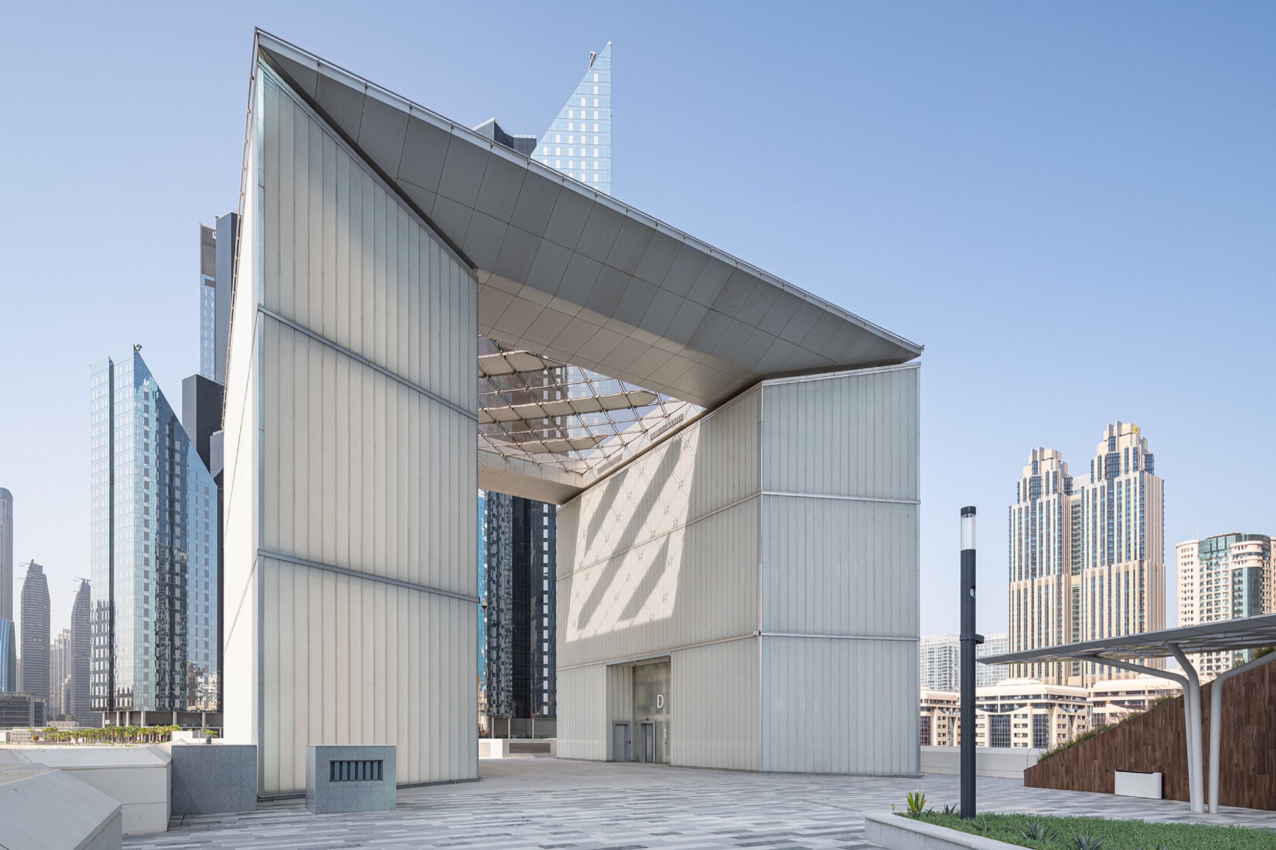 Profiled Glass - LINIT U-Glass from Lamberts