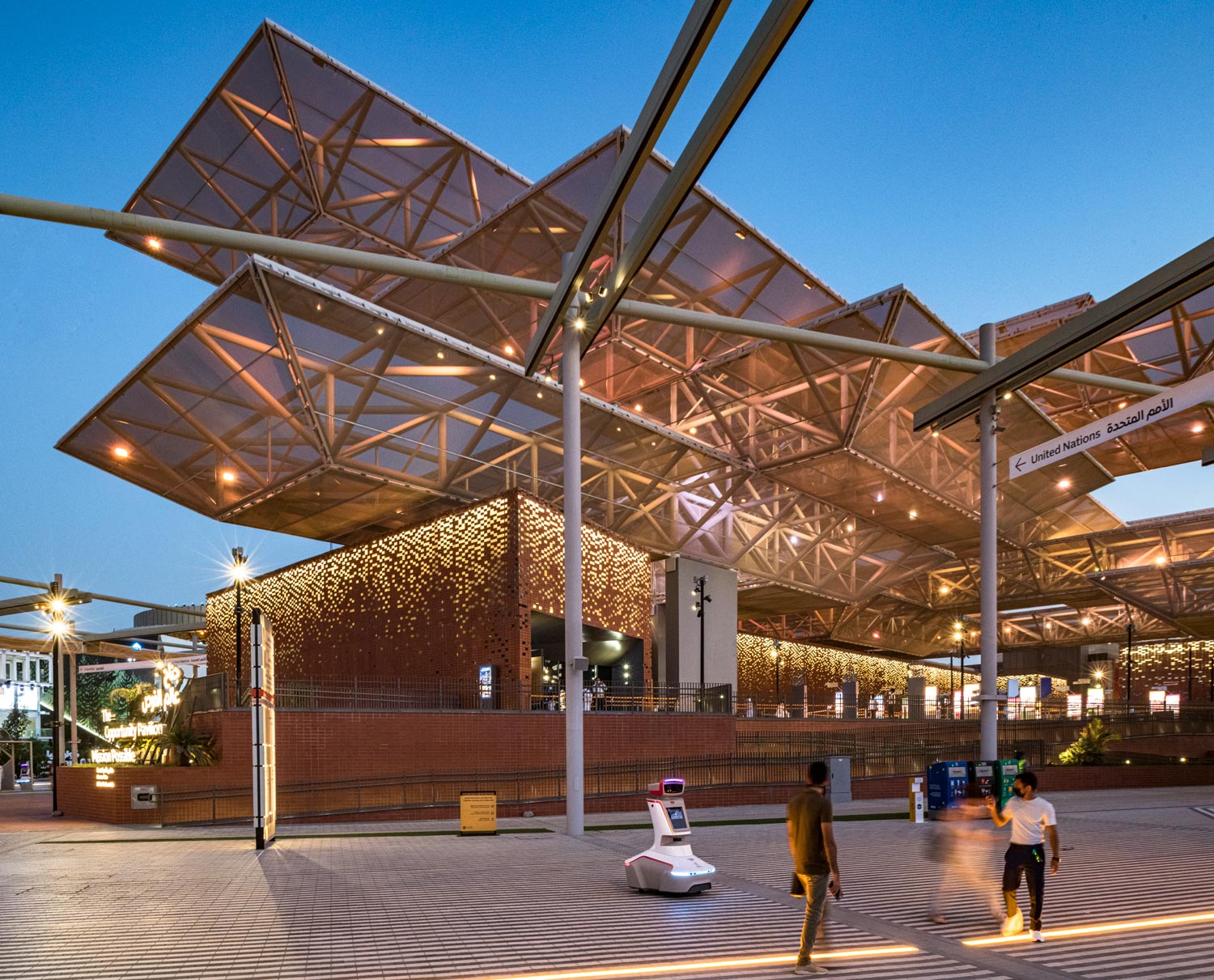 Gallery of Ceramic Facade System in Opportunity Pavilion - 4