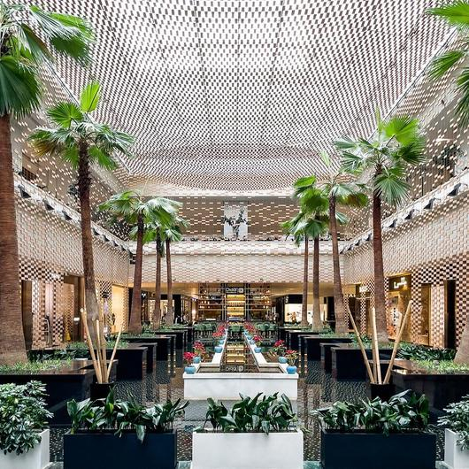 Catenary Ceramic Curtain in Iran Mall from Flexbrick