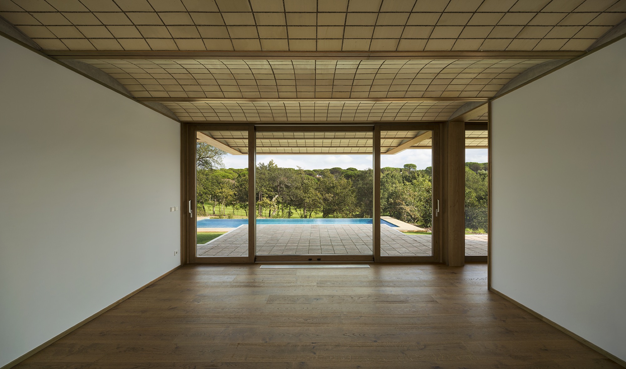 Gallery of Ceramic Textiles for Structural Elements - 5