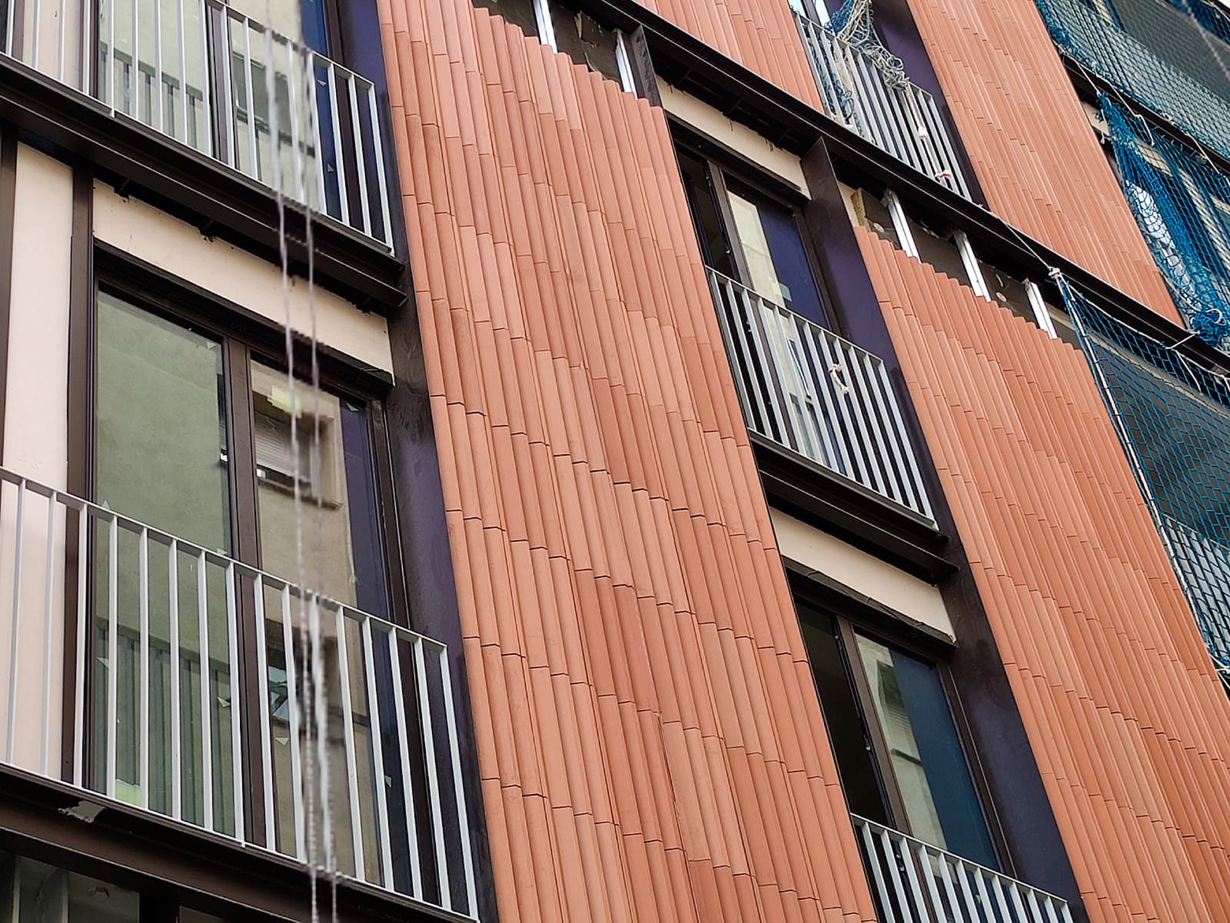 Gallery of Special Ceramic Facade Pieces - Multifunctional Series - 8