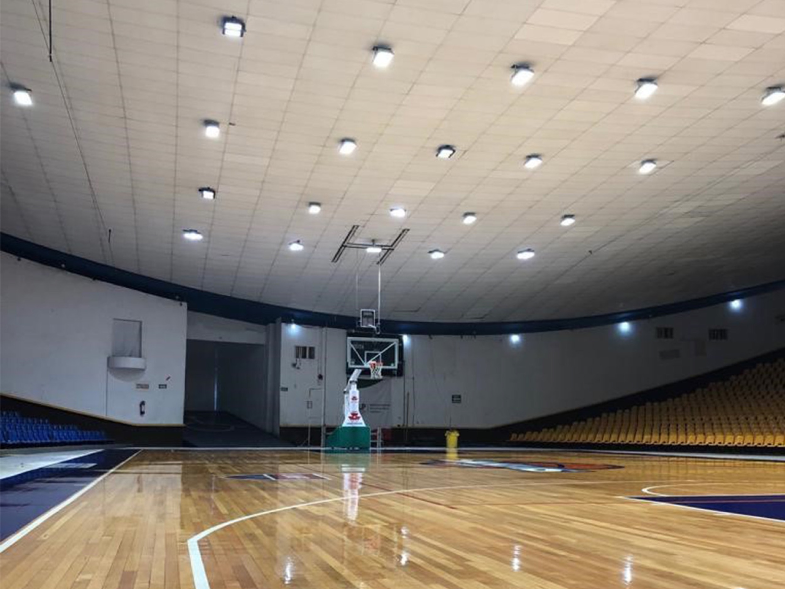 Galeria de Reflectores para exteriores - 2