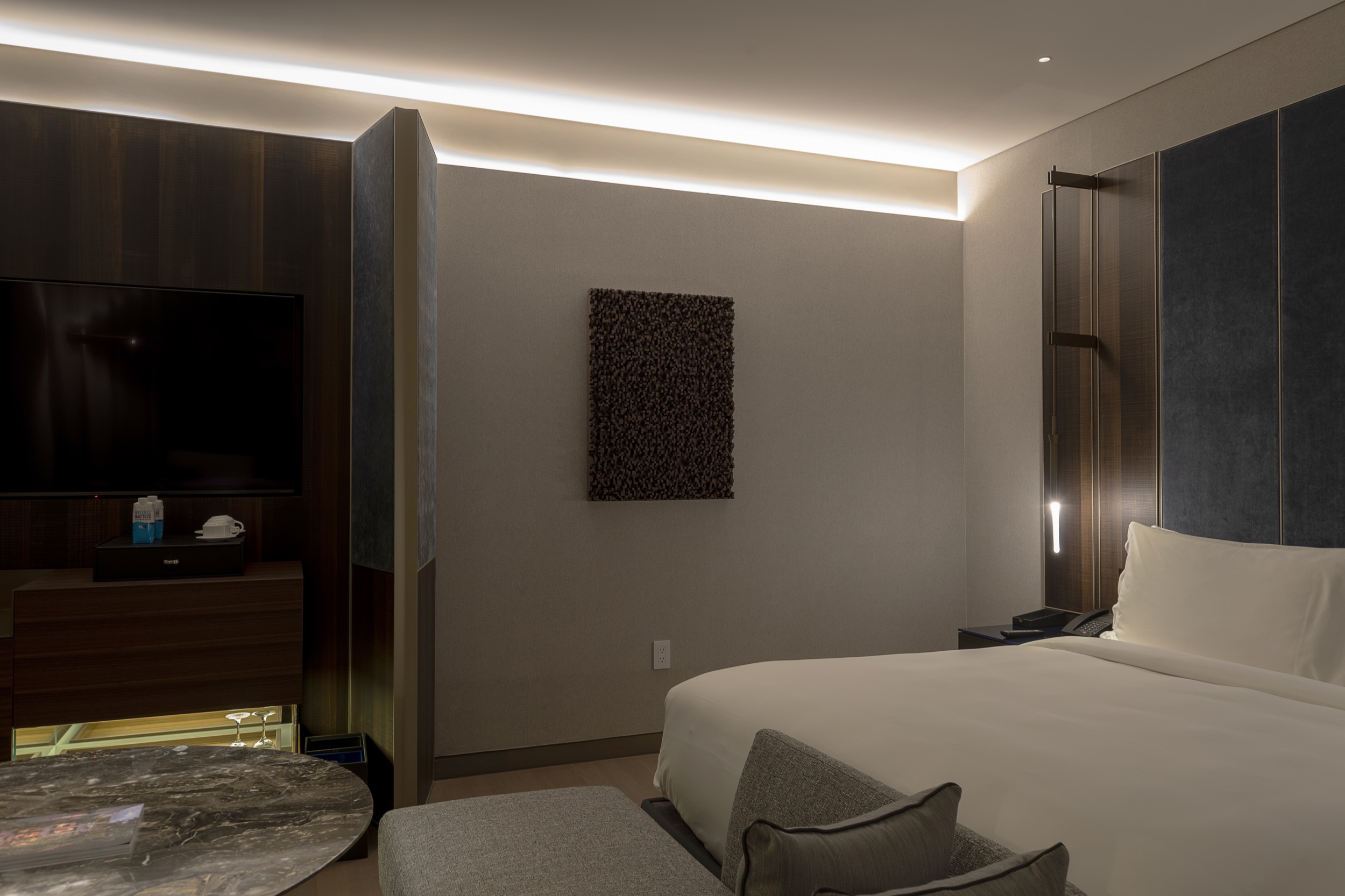 Gallery of Lighting System in The Ritz Carlton Hotel - 9