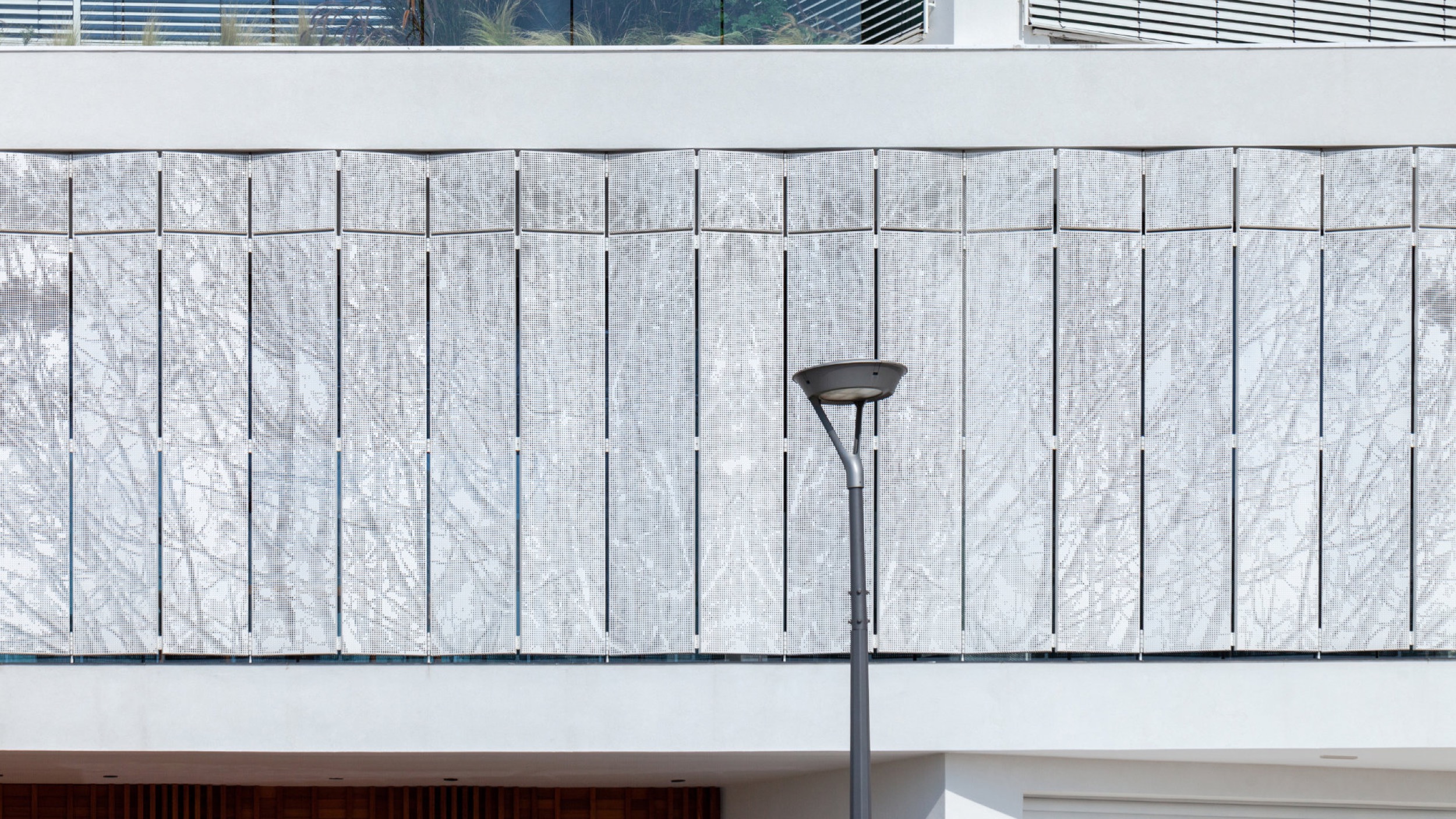 Gallery of Folding Shading System in a Residential Building - 2