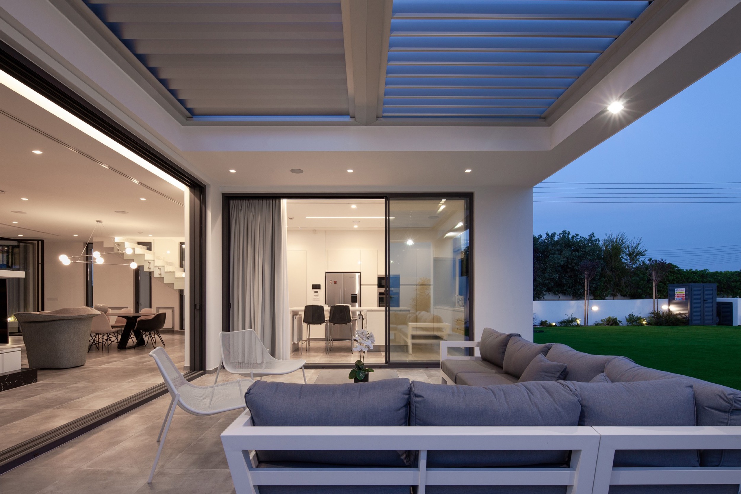 Gallery of Door Systems in Residential Building - 20