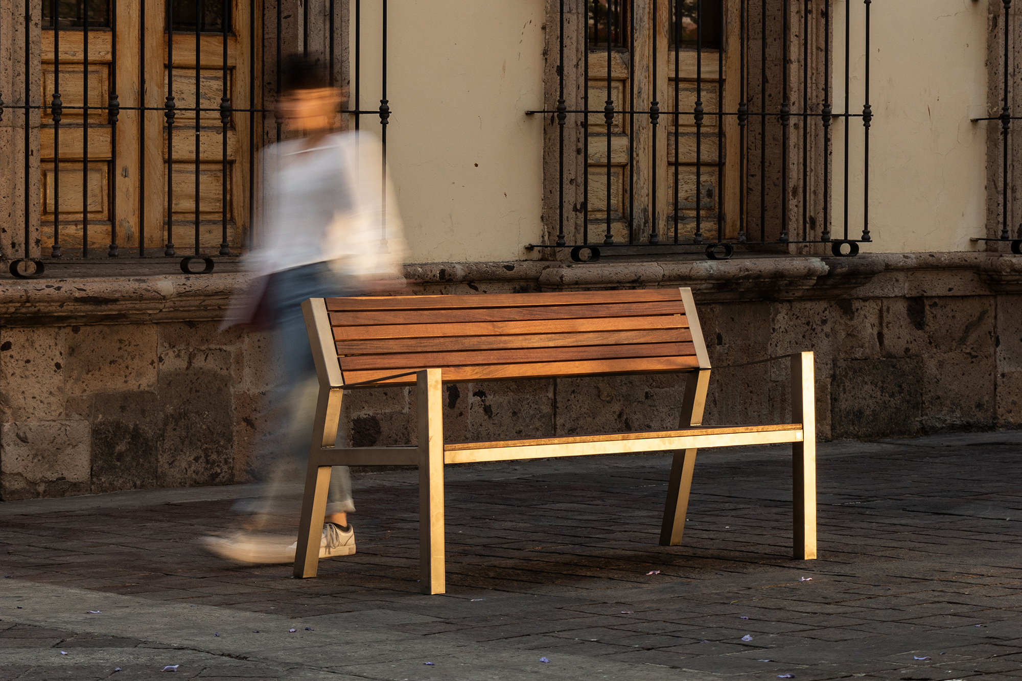 Galeria de Banca BAN-007 - 7