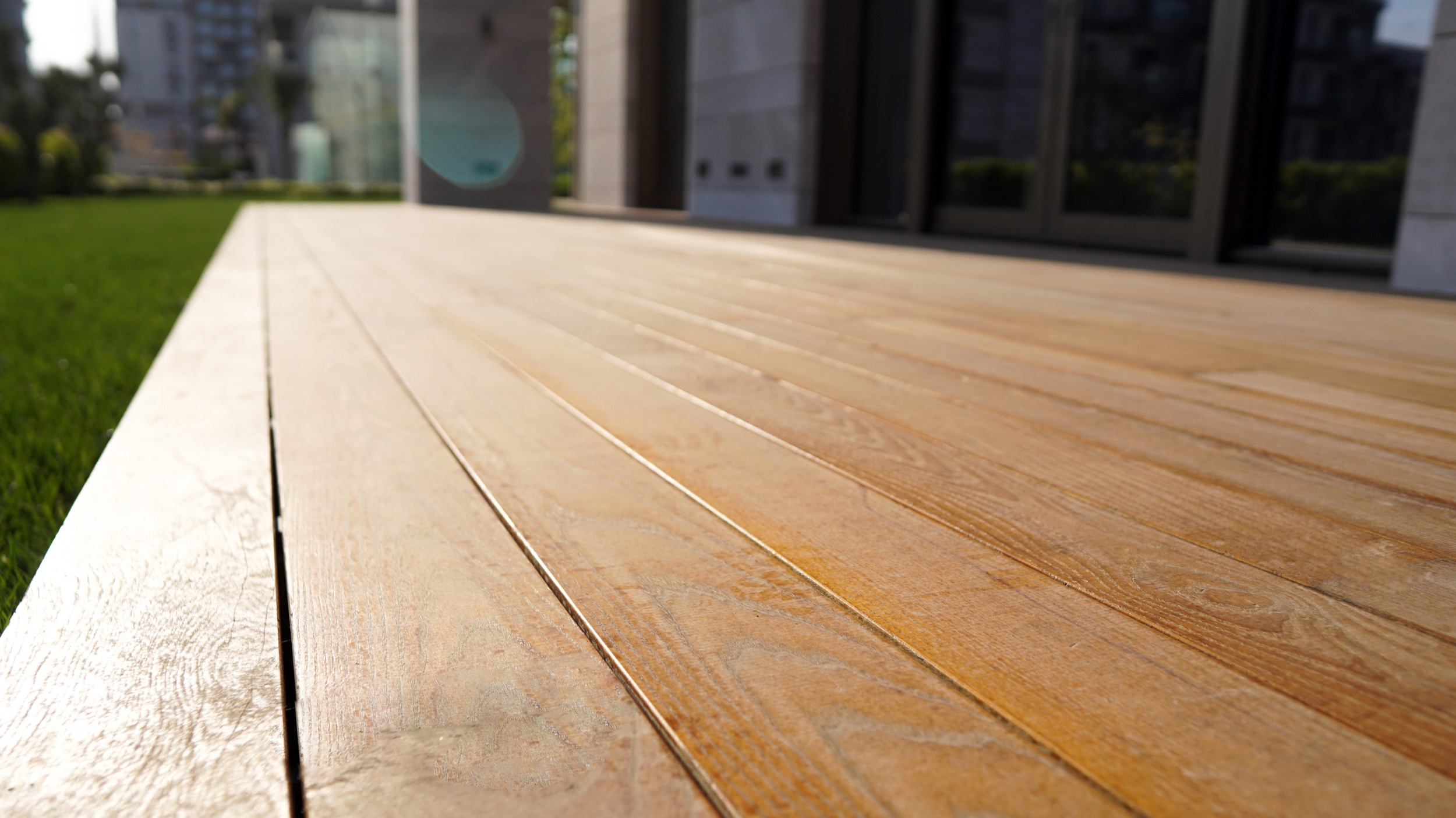 Gallery of How to Prepare Thermowood Deck for Cool Weather - 6