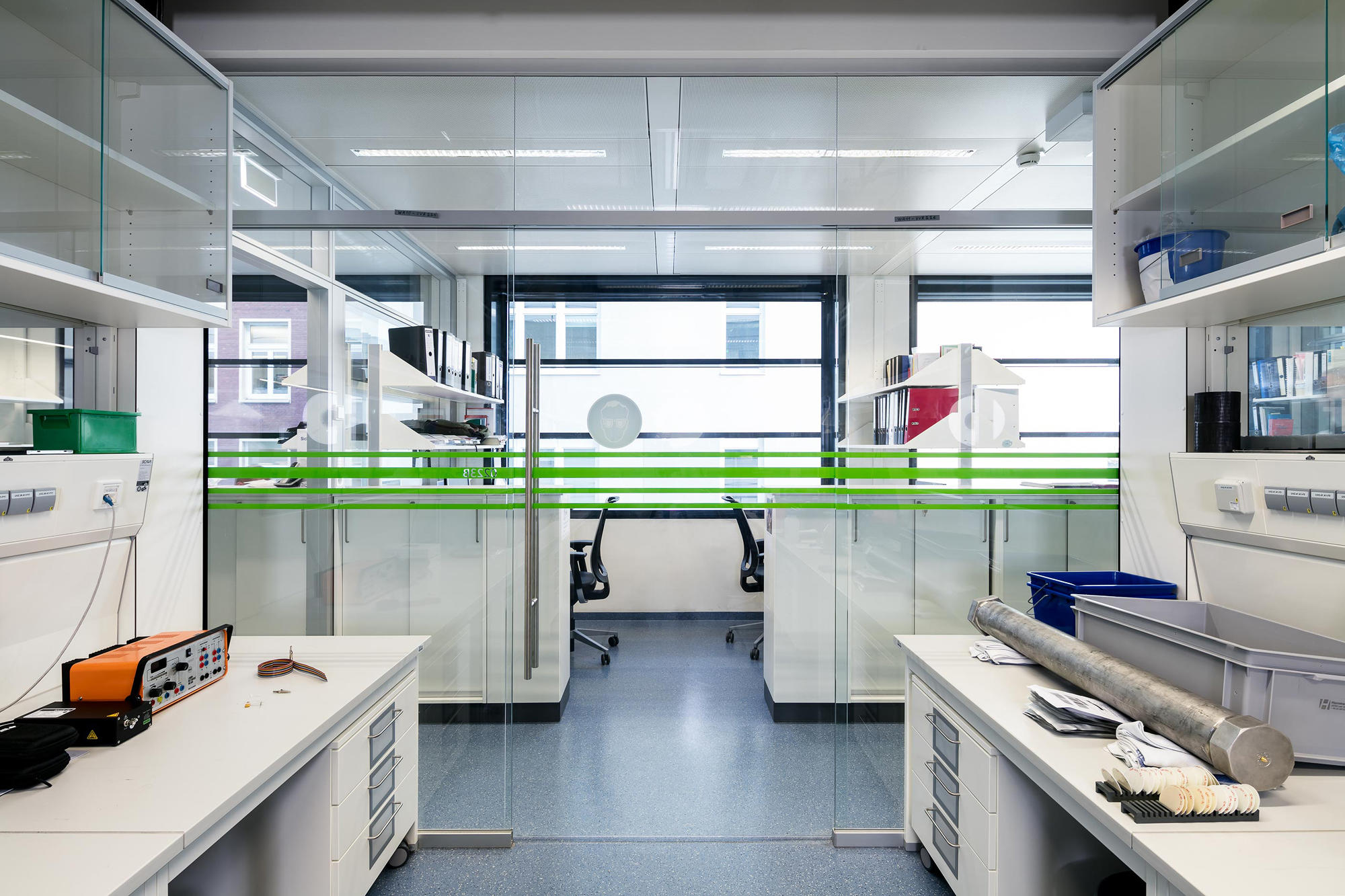 Gallery of Wall Partition System in Laboratory Building - 11
