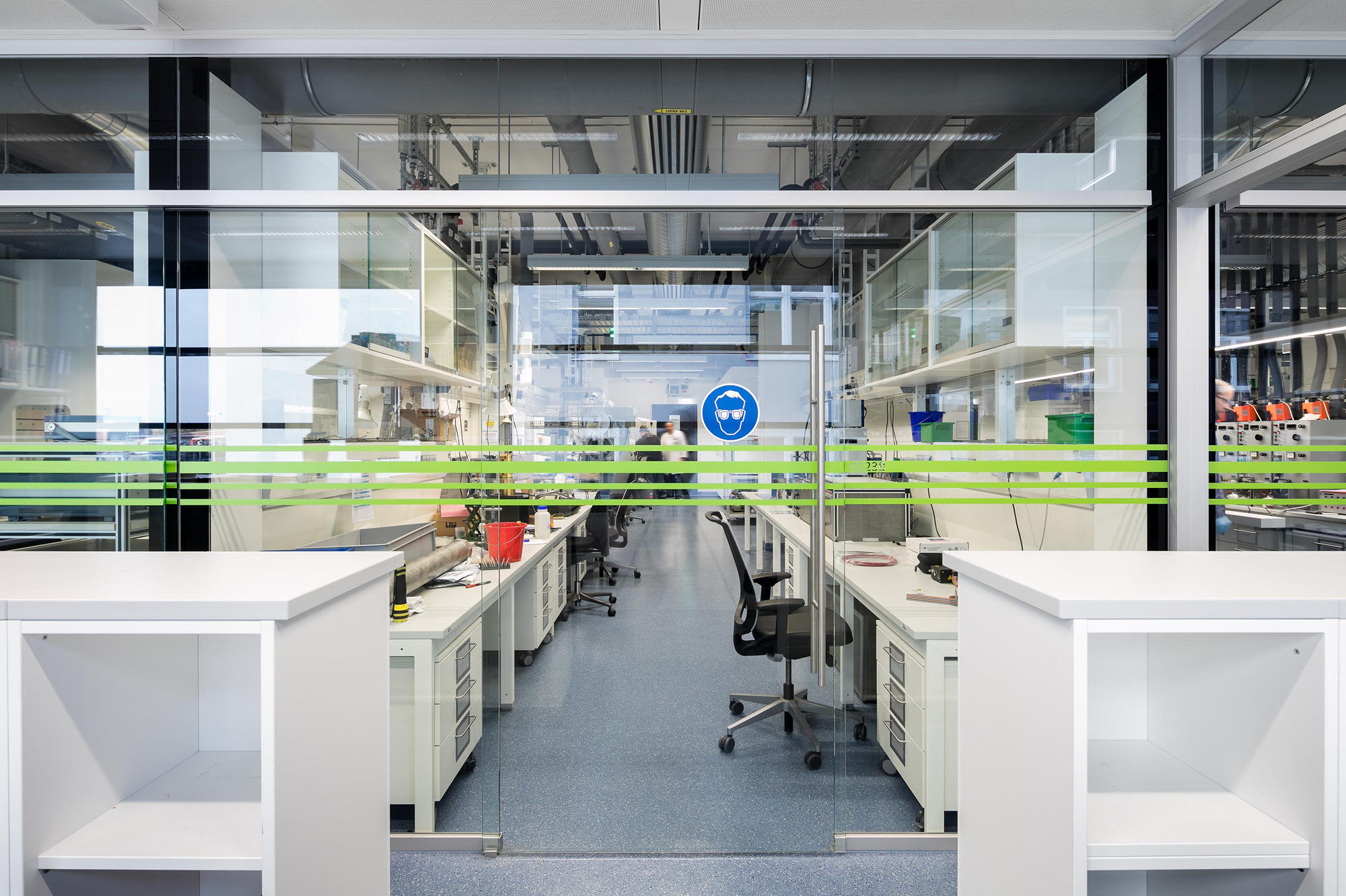 Gallery of Wall Partition System in Laboratory Building - 10