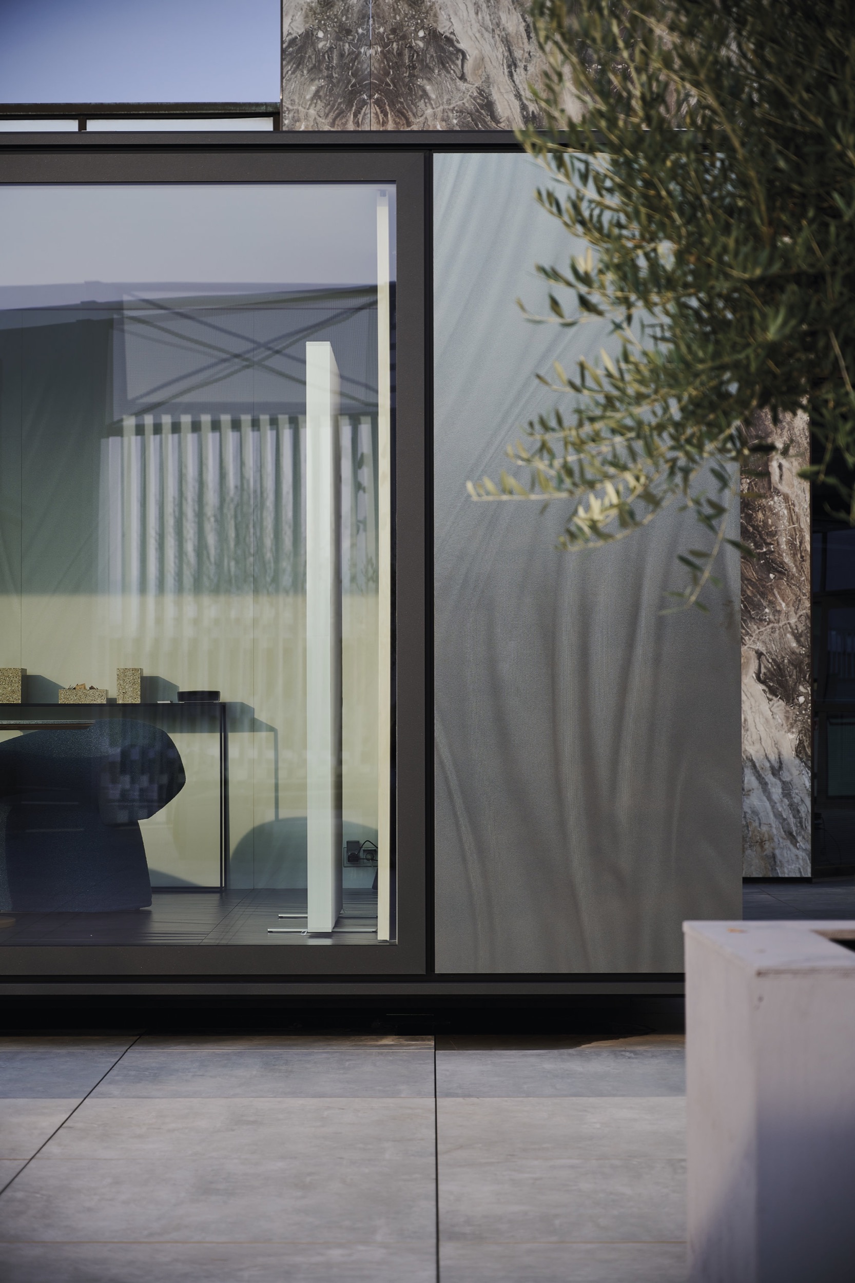 Gallery of Ceramic Cladding in Showroom - 8