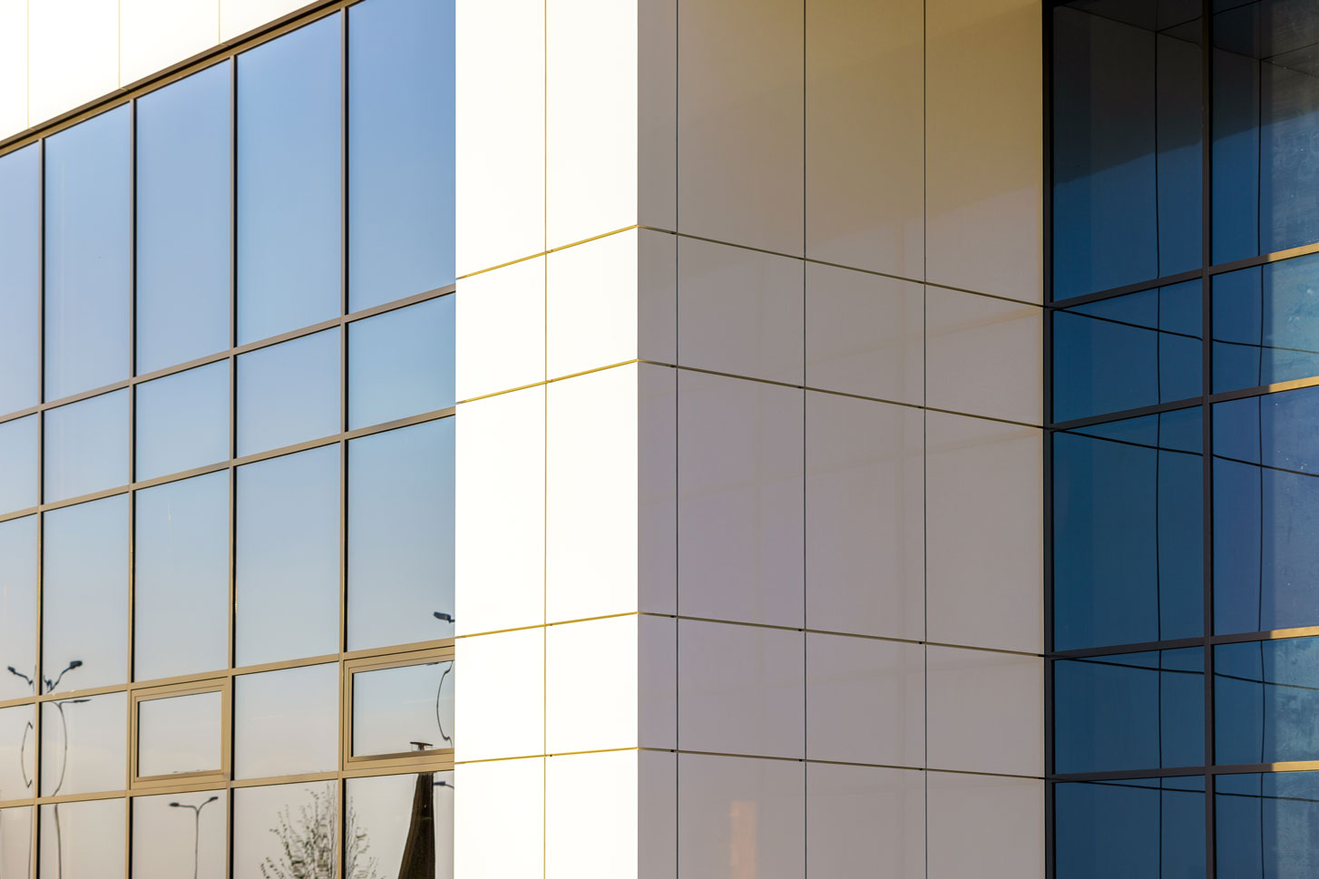 Gallery of Non-combustible Composite Panel - ALUCOBOND® A2 - 13