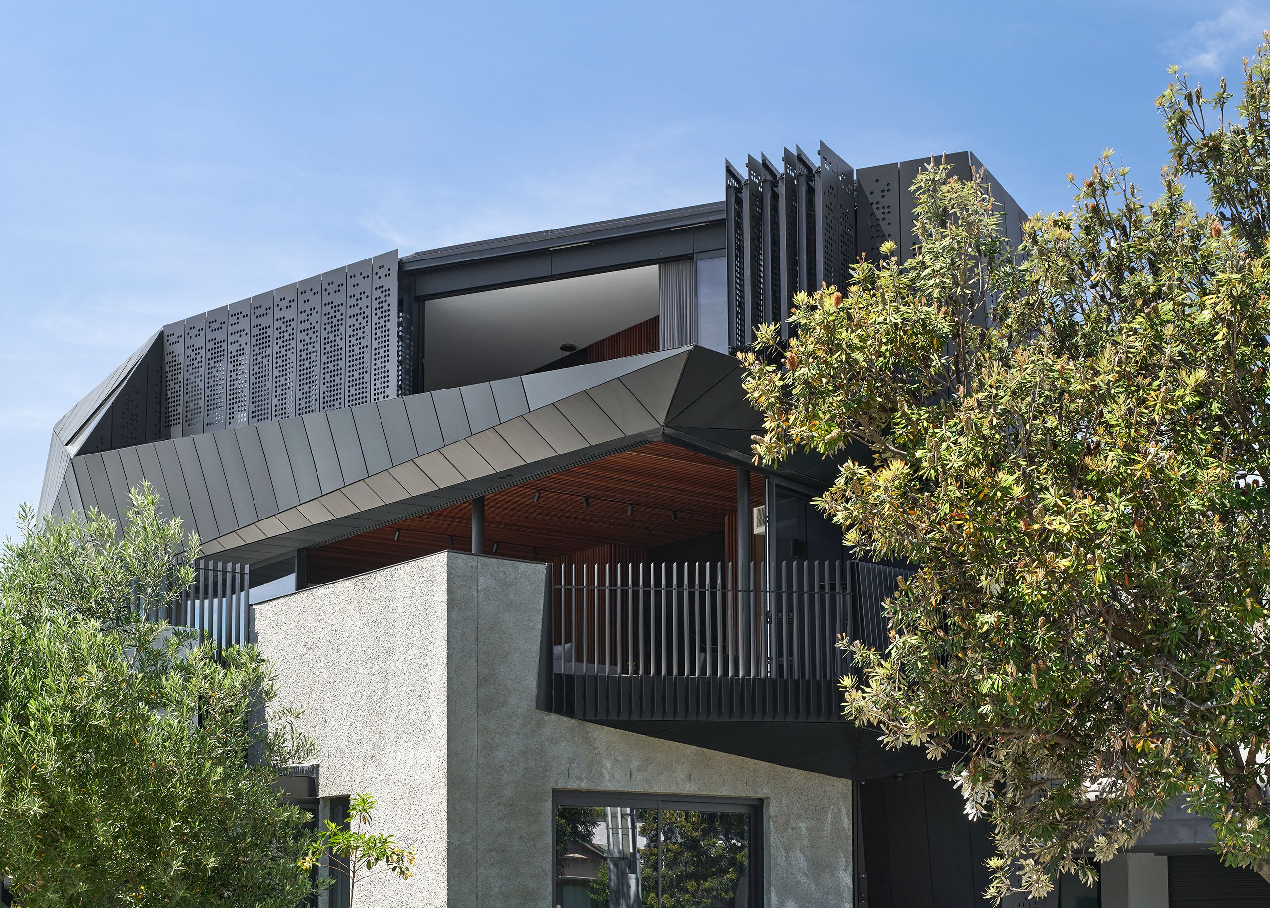 External Bi-Fold Screens in Harold Residence from Shade Factor