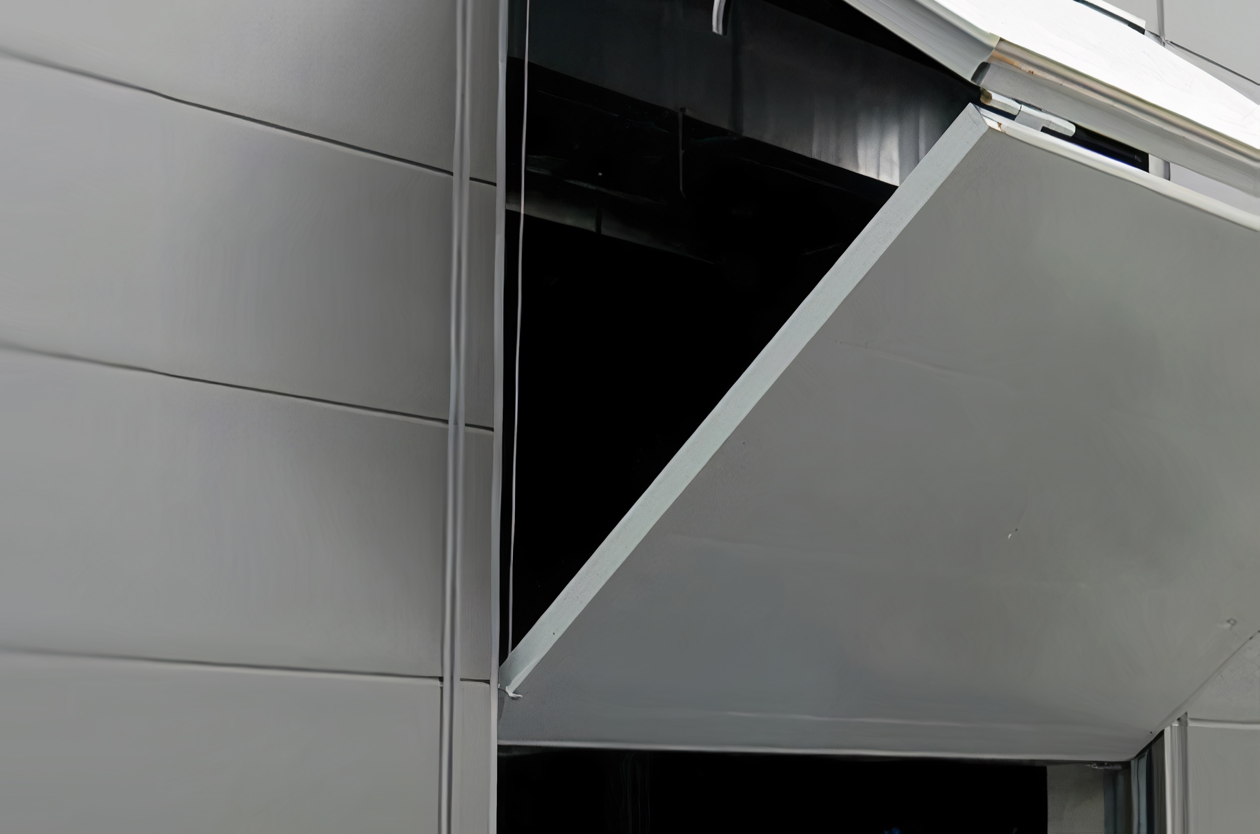 Gallery of External Bi-Fold Screens - 12