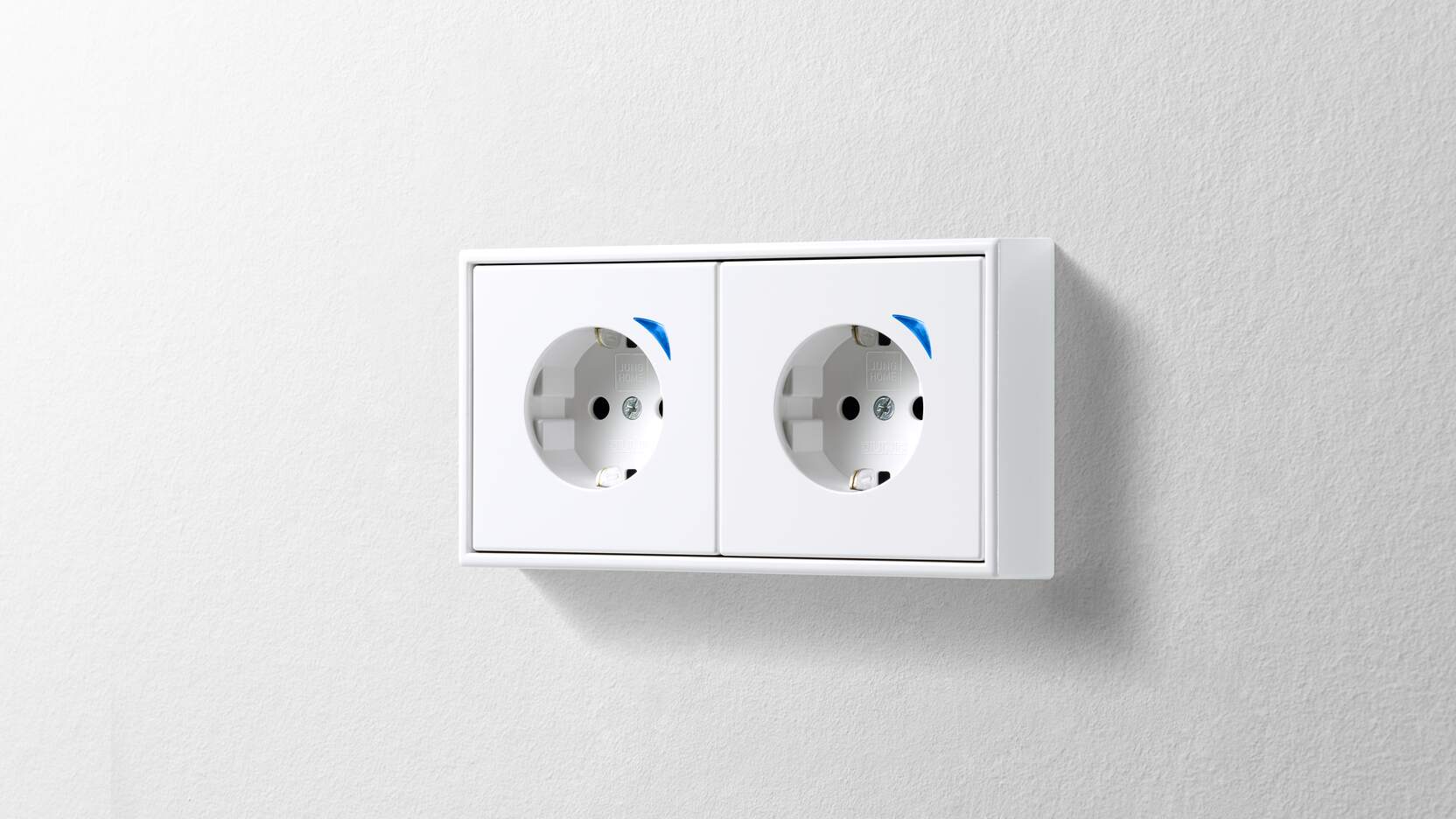 Gallery of Smart Sockets - JUNG HOME SCHUKO® - 5