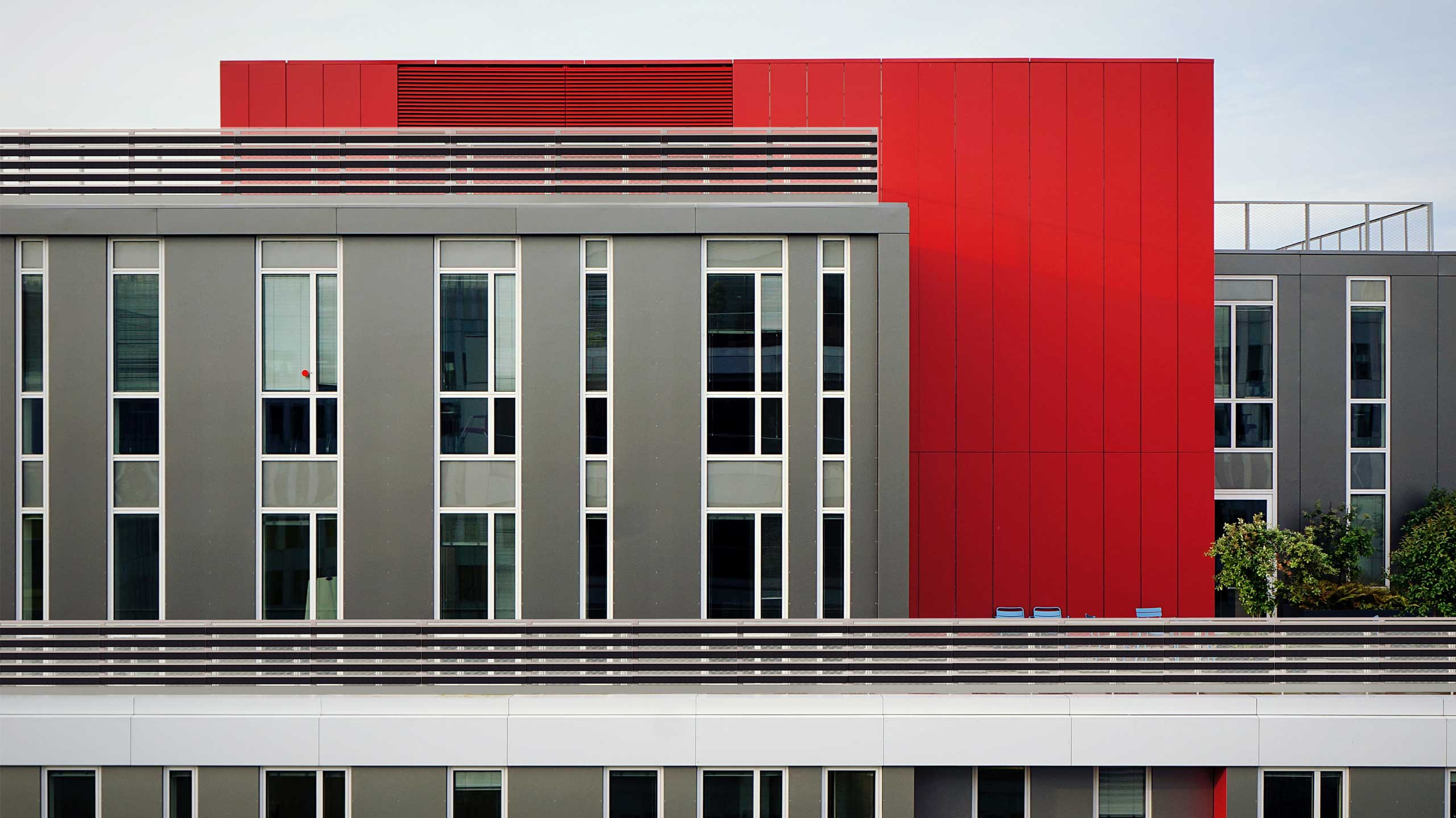 Solar Balustrades - eRAIL from Enovio Sp