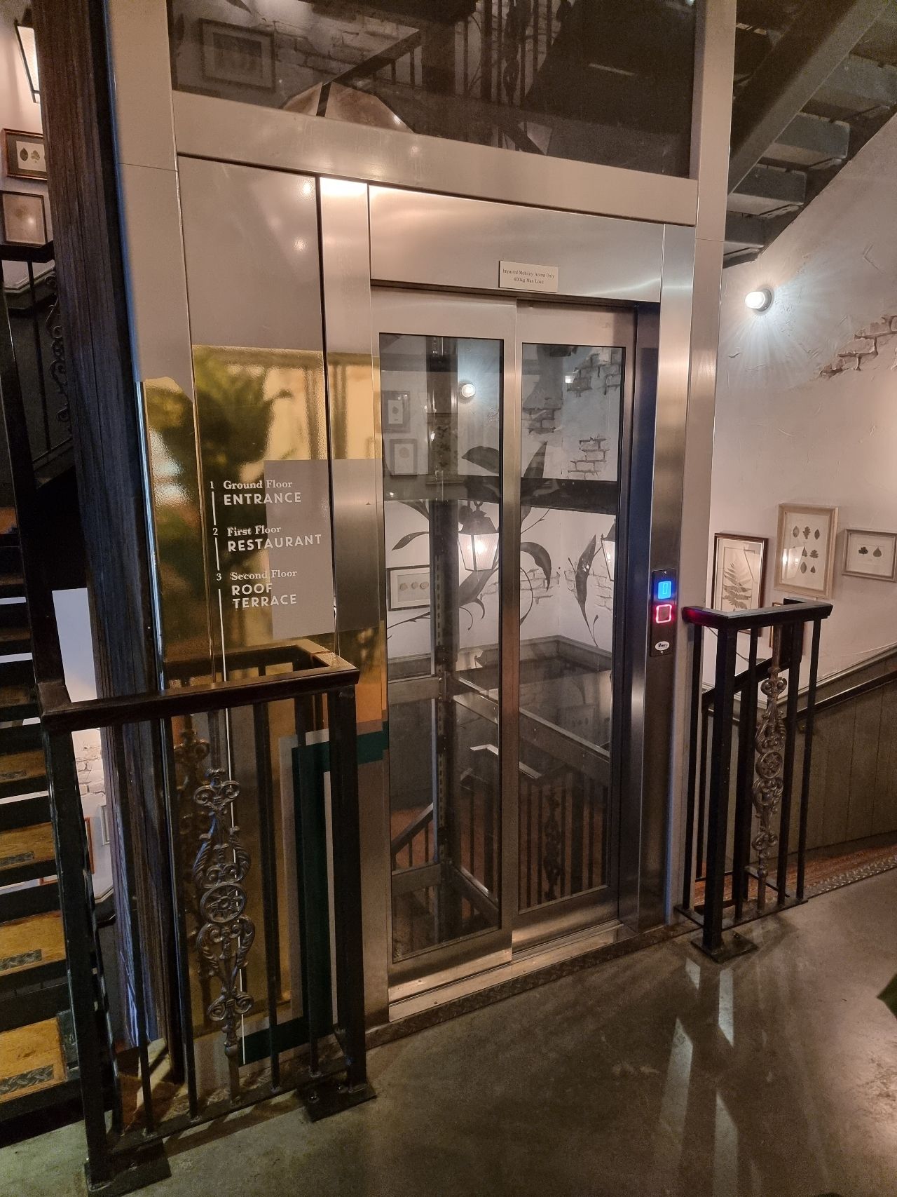 Gallery of Home Elevator - Ecovimec - 11