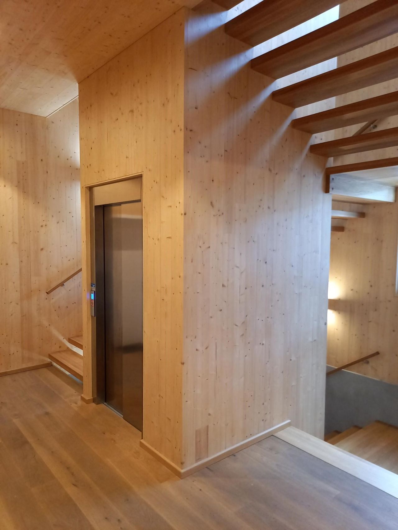 Gallery of Home Elevator - Ecovimec - 10