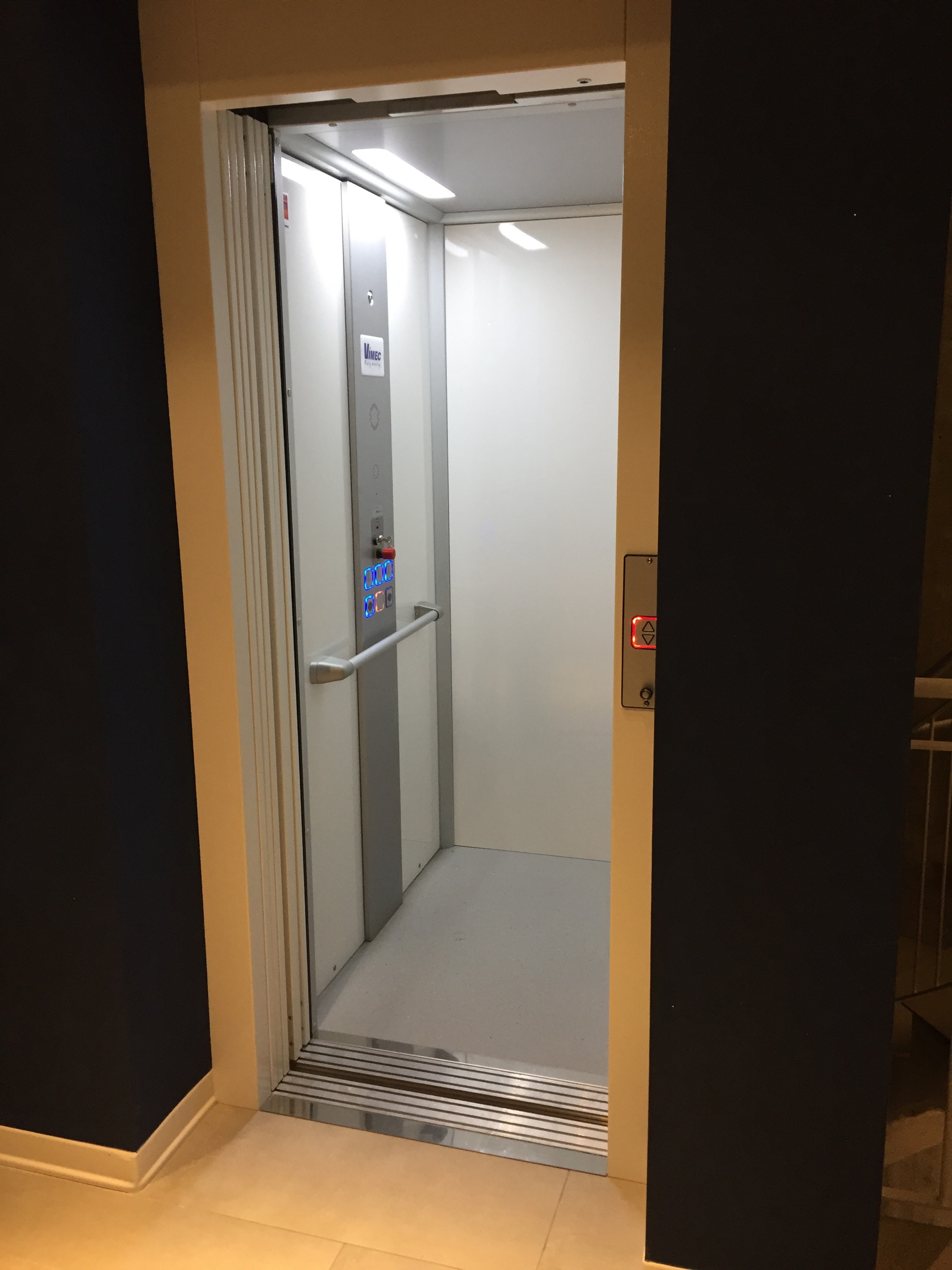 Gallery of Home Elevator - Ecovimec - 3