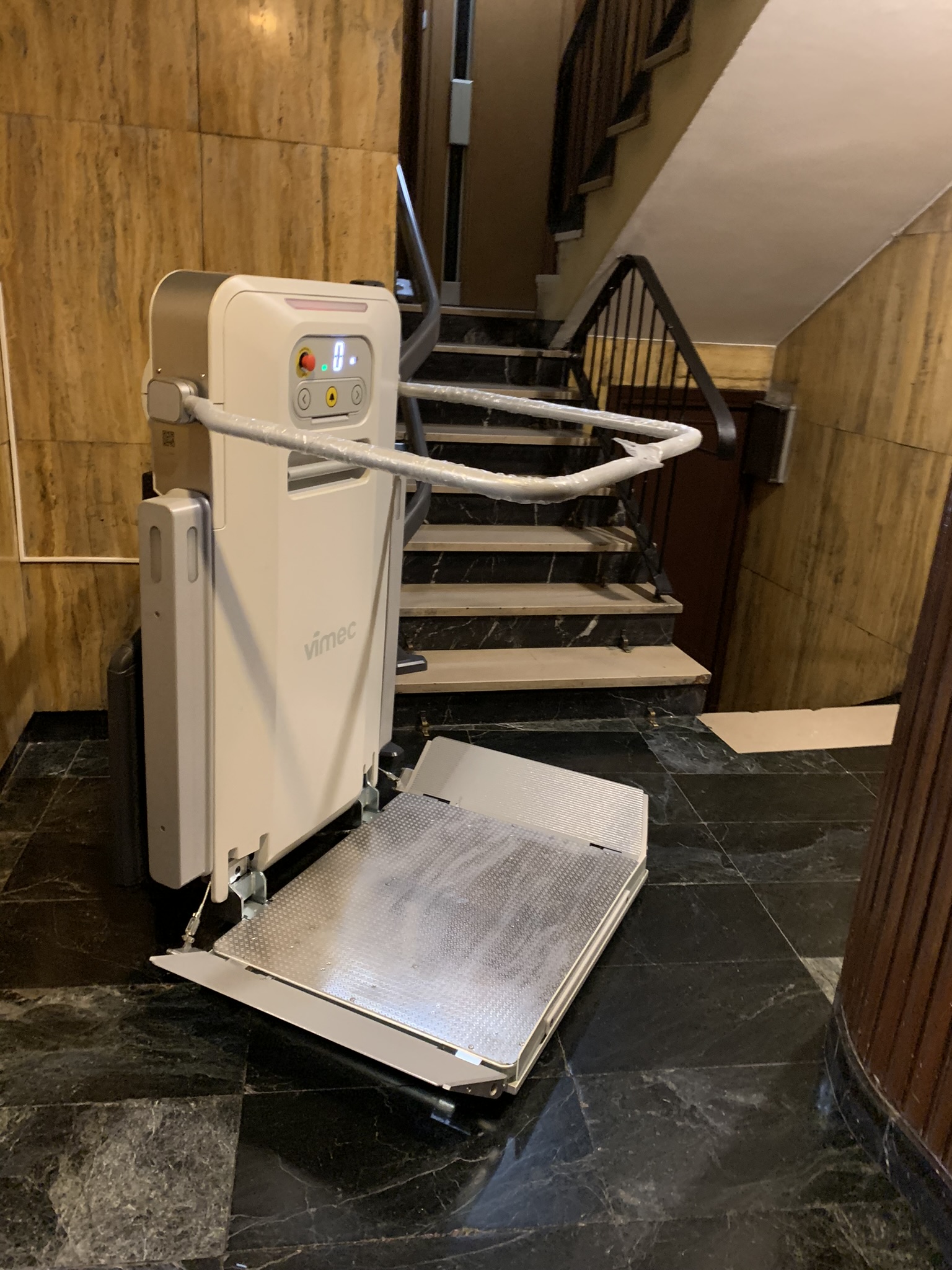 Gallery of Inclined Platform Stairlift - V6 and V6s - 20