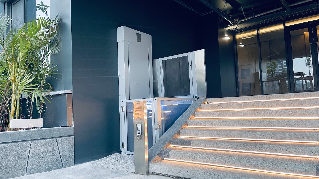 Gallery of Vertical Platform - S11 Plus Platform Lift - 4