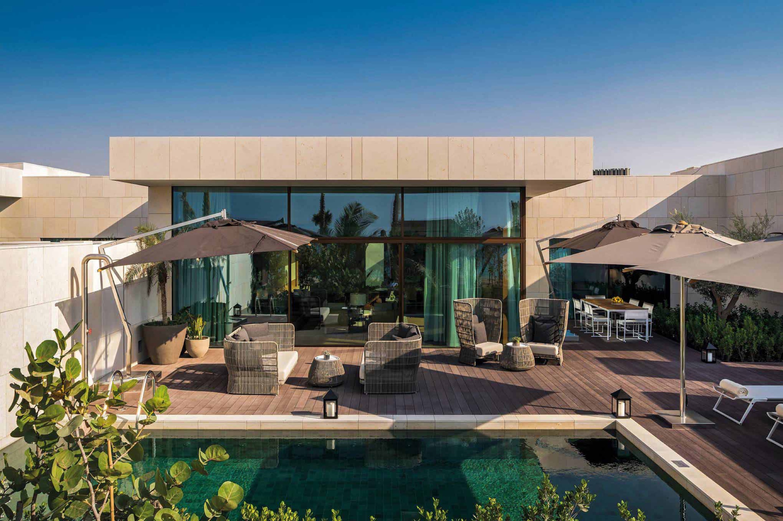 Gallery of Frameless Windows & Doors in Hotel & Resort - 5