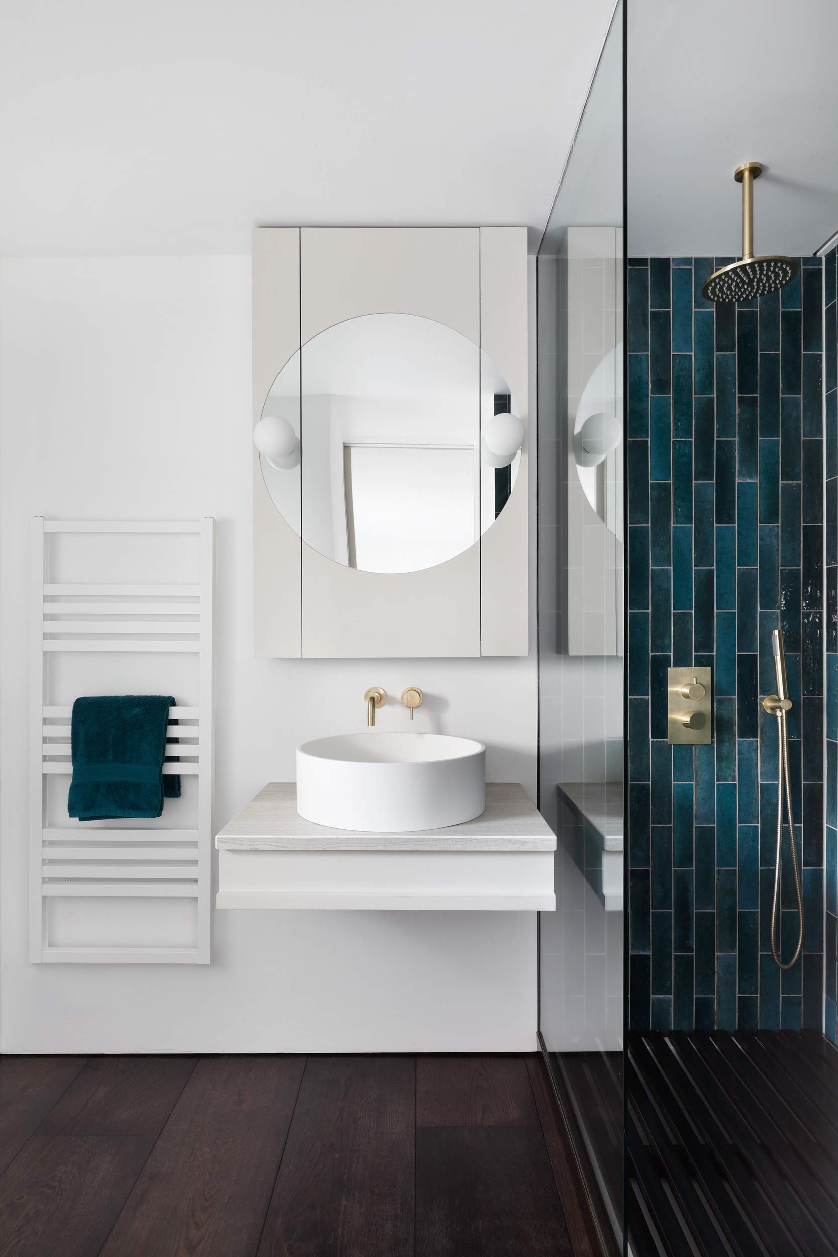 Gallery of Lift & Slide Frameless Windows in Floating Villa - 14