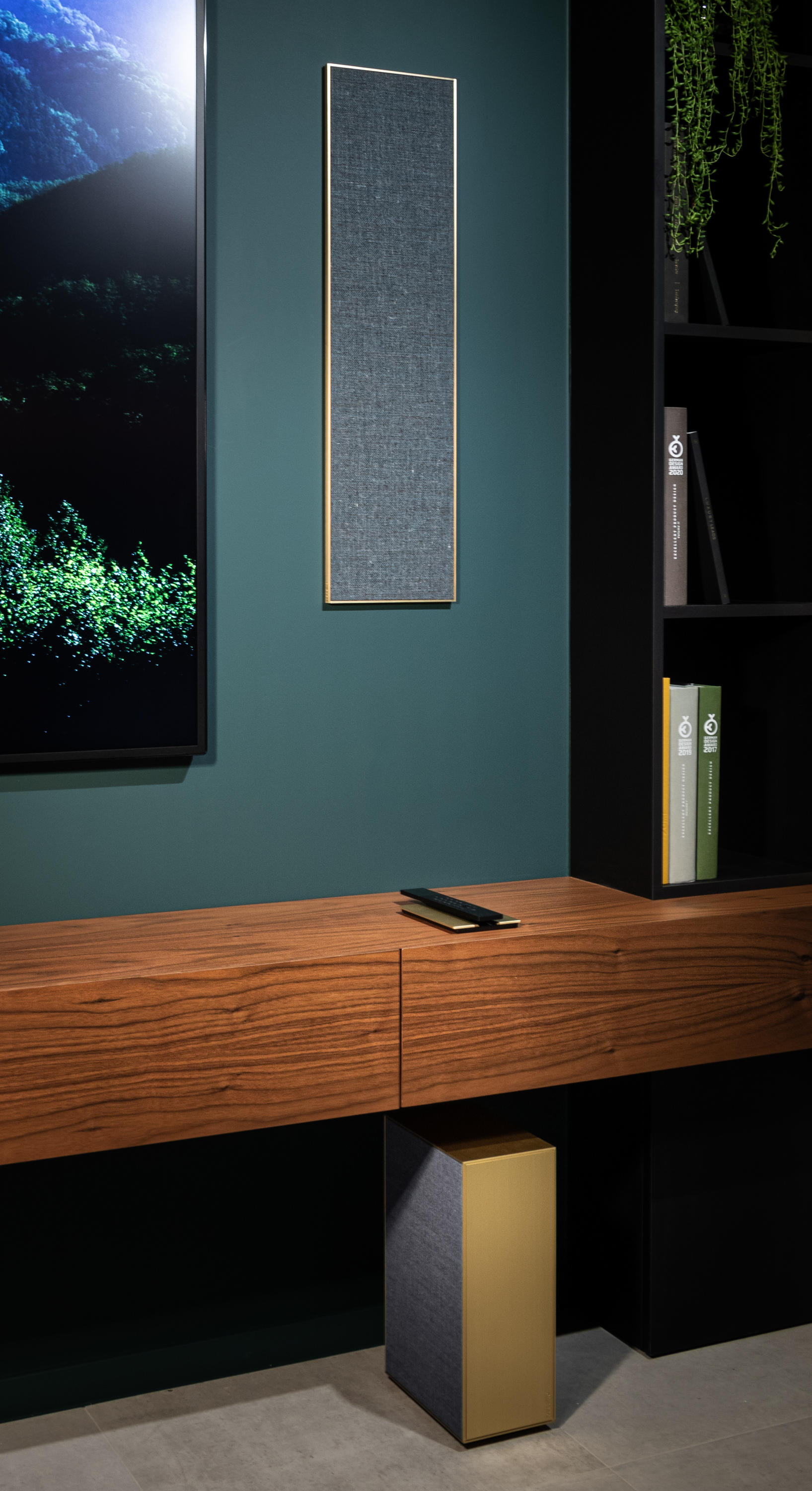 Smart Home Control Display - Plano from Basalte